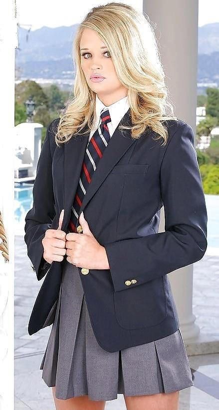 Navy striped | Scrolller