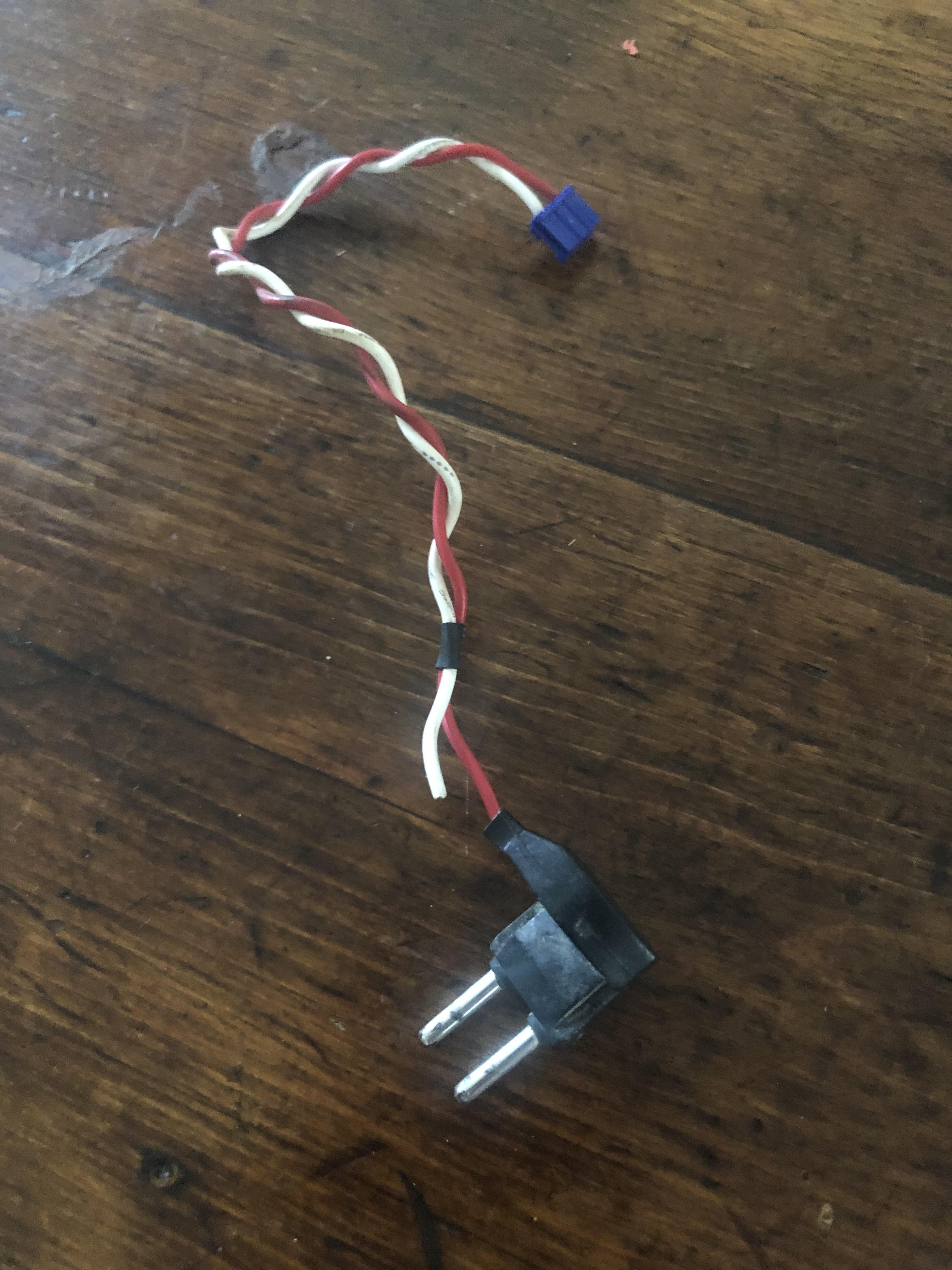 Need help identifying a cable for my DC 24 | Scrolller