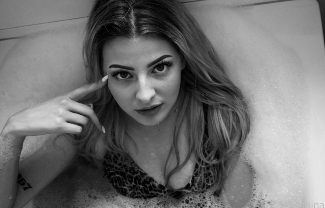 Neues OF Bild 🔥😍 | Scrolller