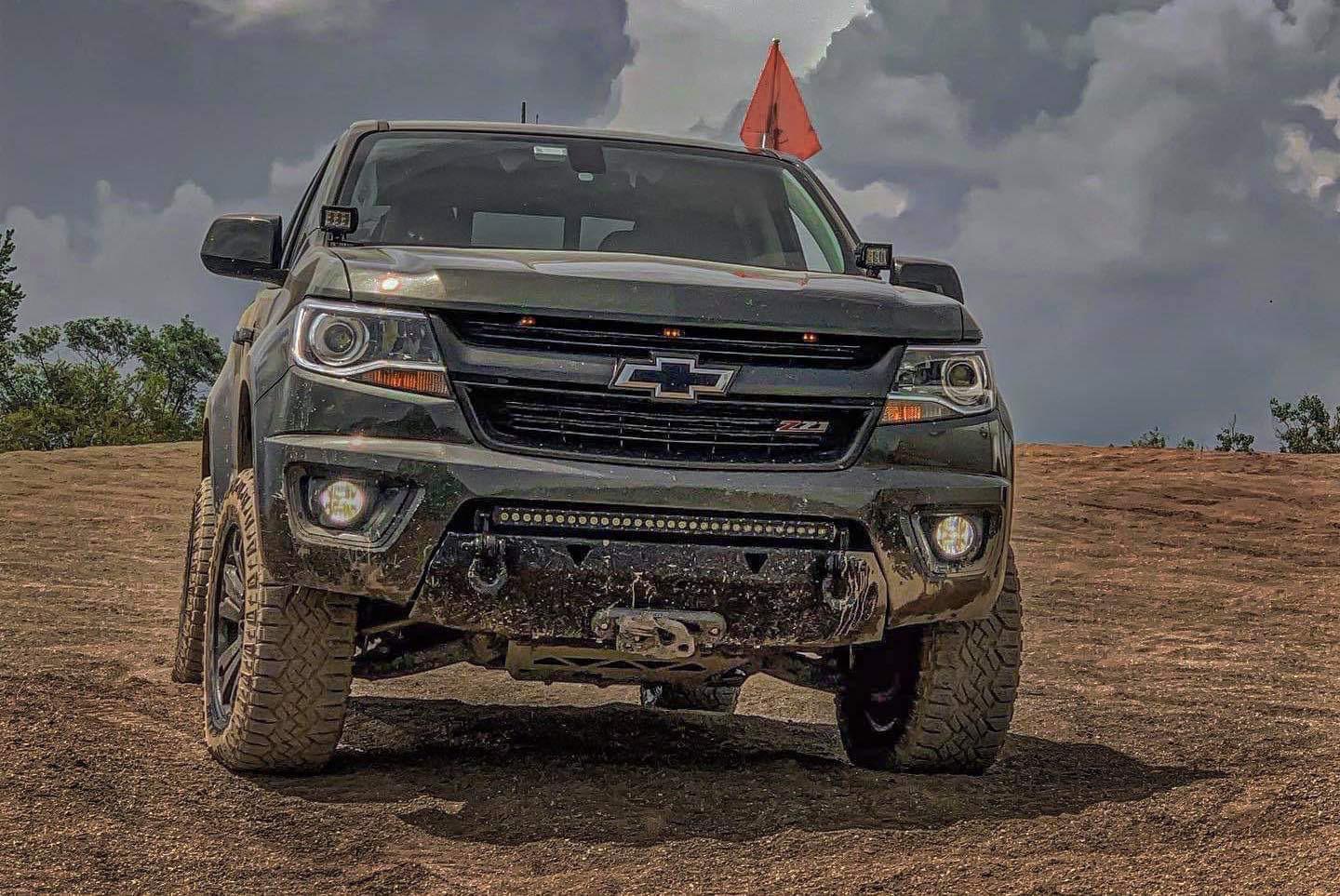 New 589 winch bumper | Scrolller