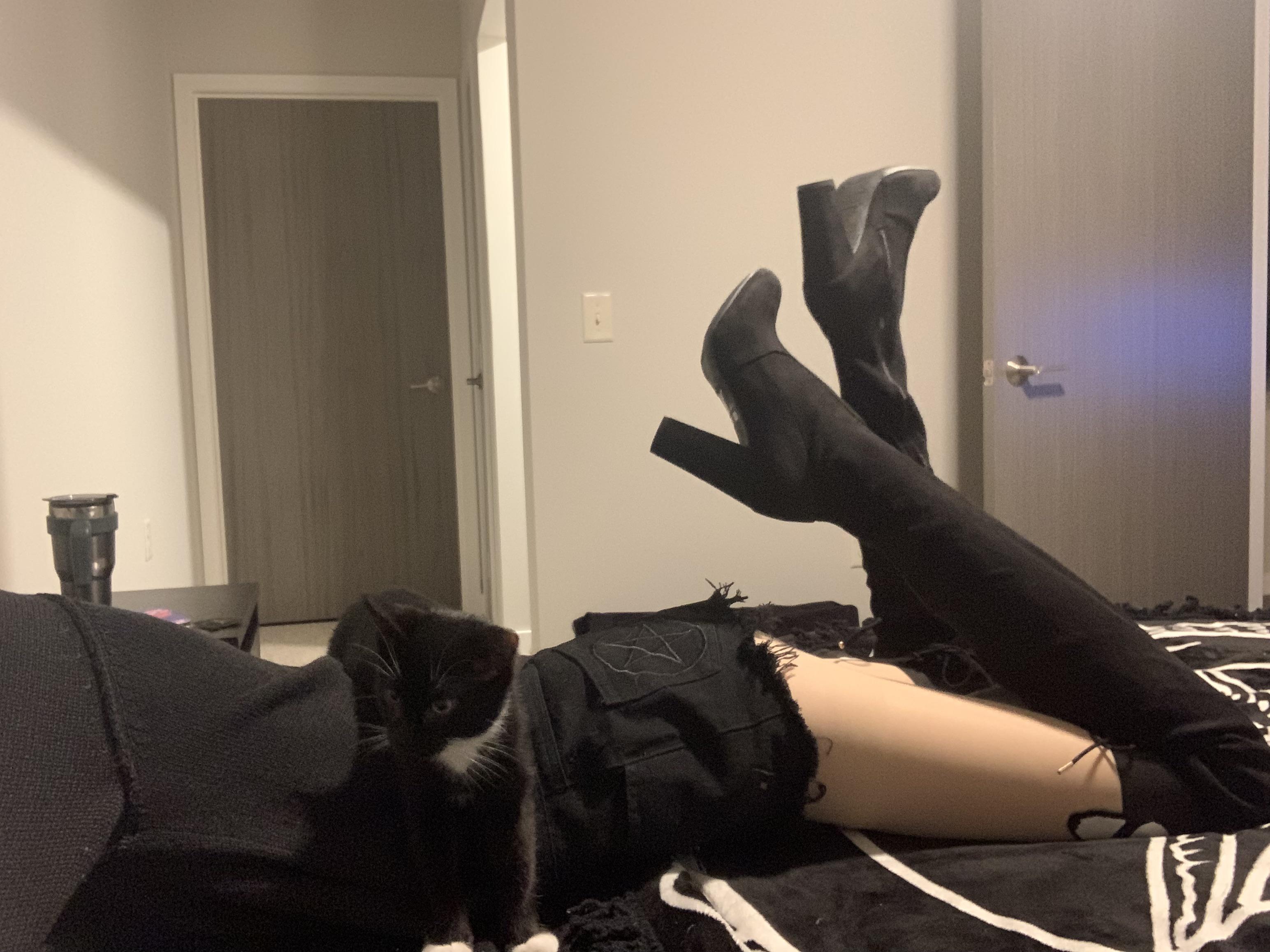 New boot goofin' | Scrolller