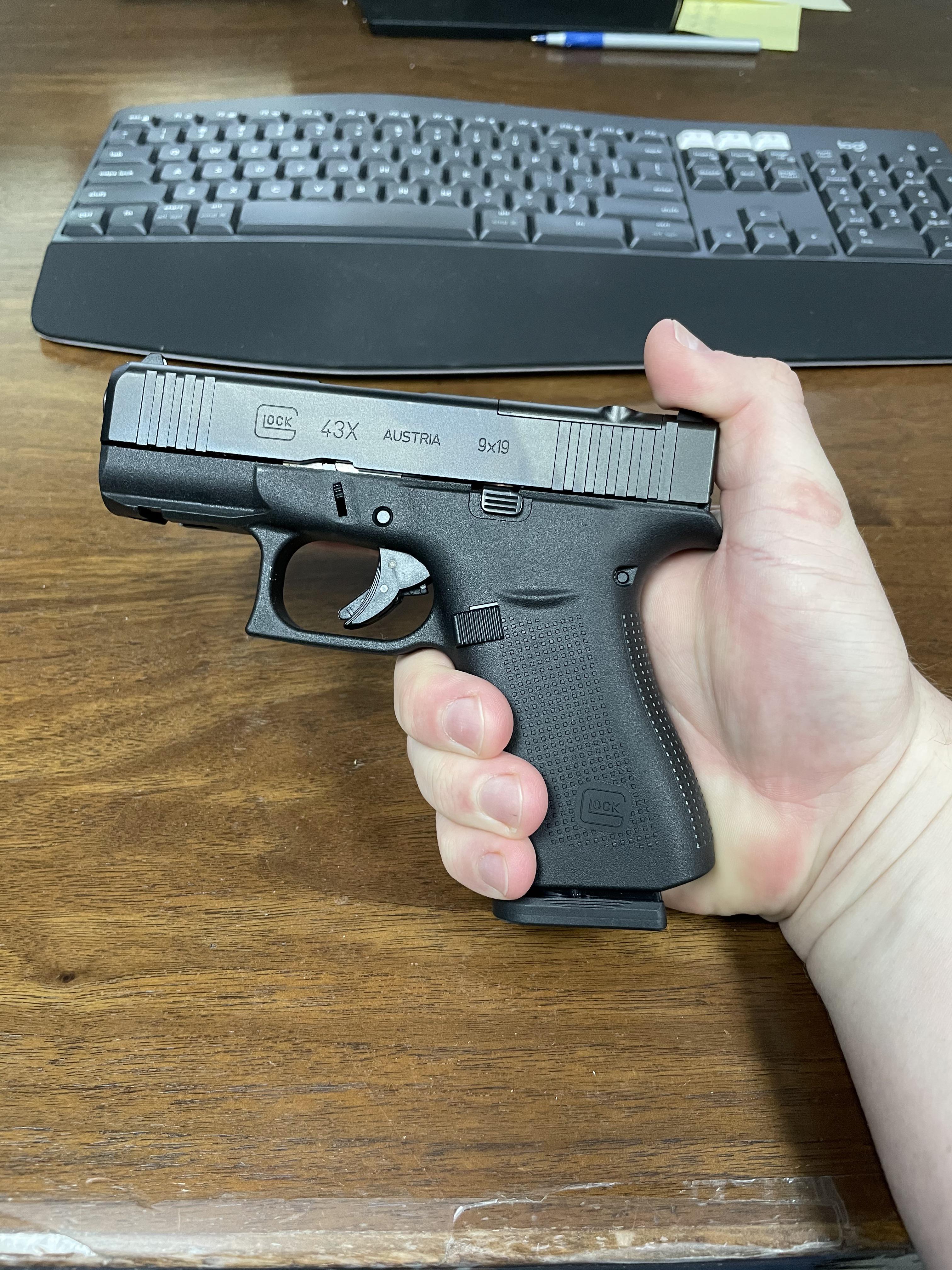 New EDC! And my first Glock. | Scrolller