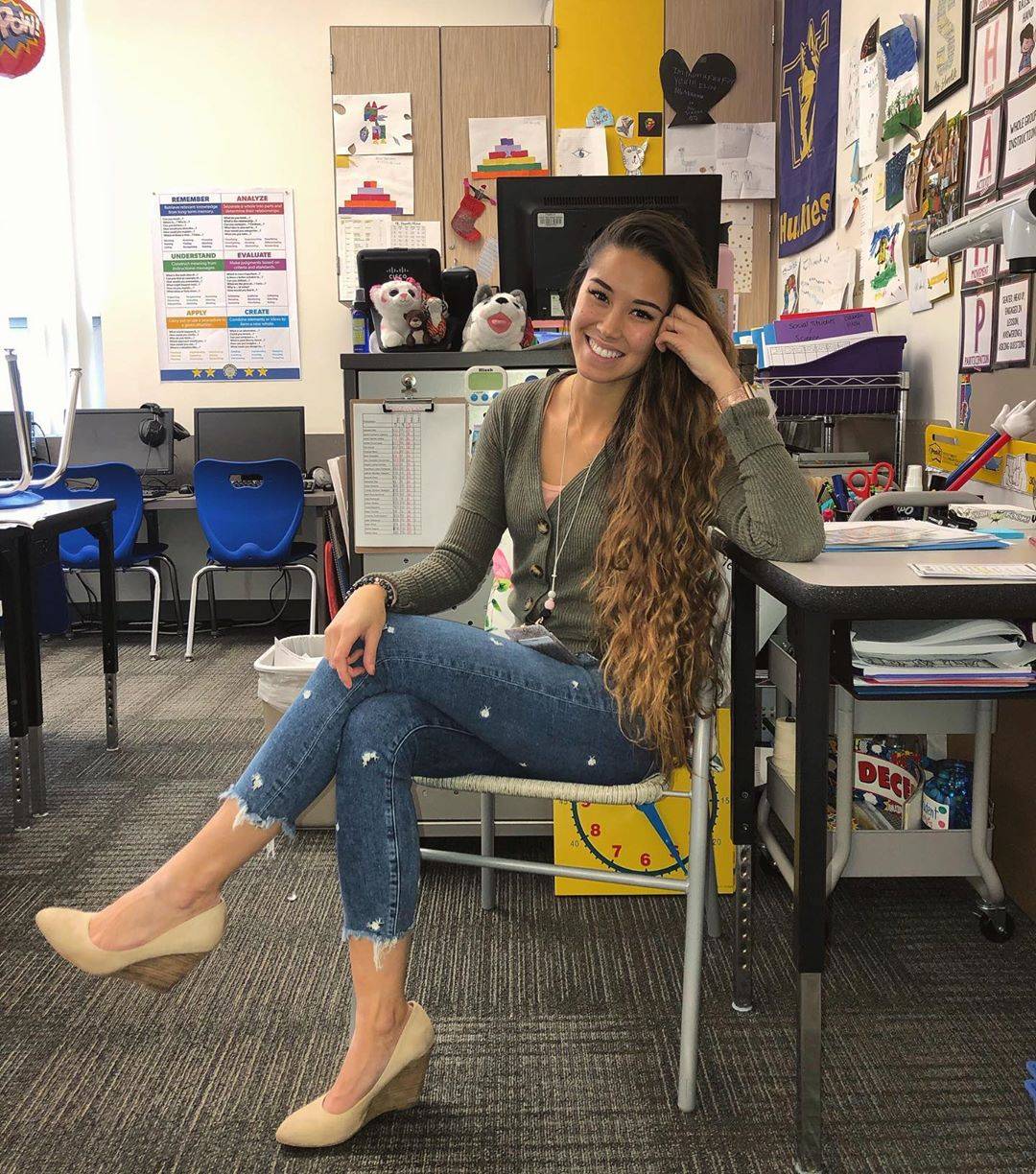 New Favorite Teacher | Scrolller