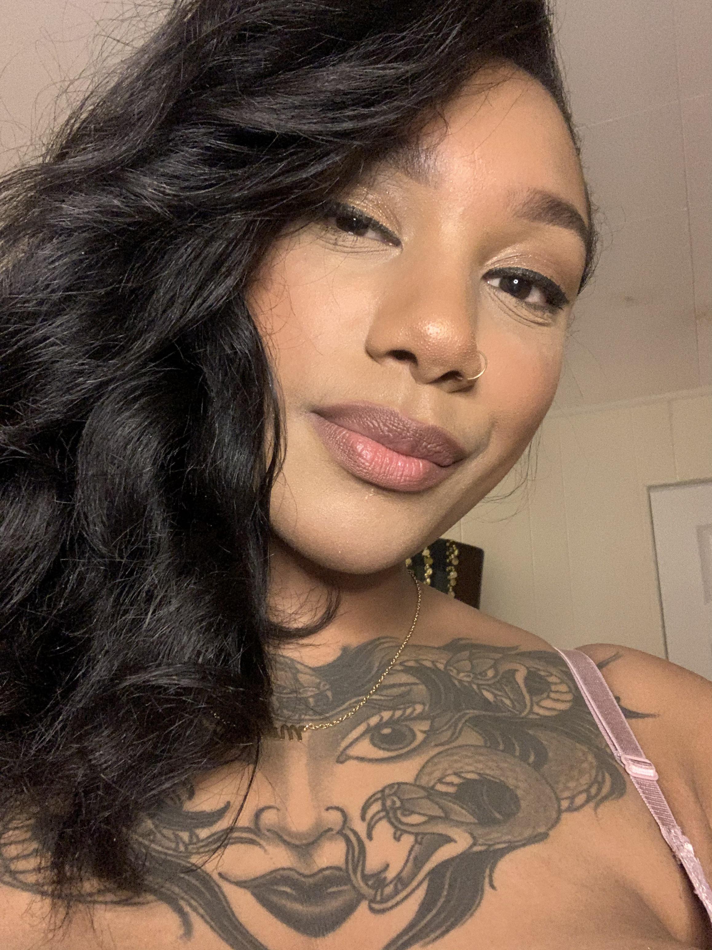 New here 👋🏽 [OC] | Scrolller