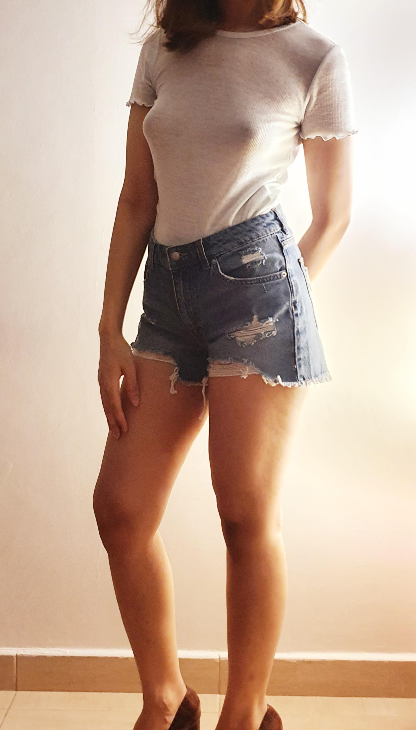 New Hotwifey here 🔥 thoughts? | Scrolller