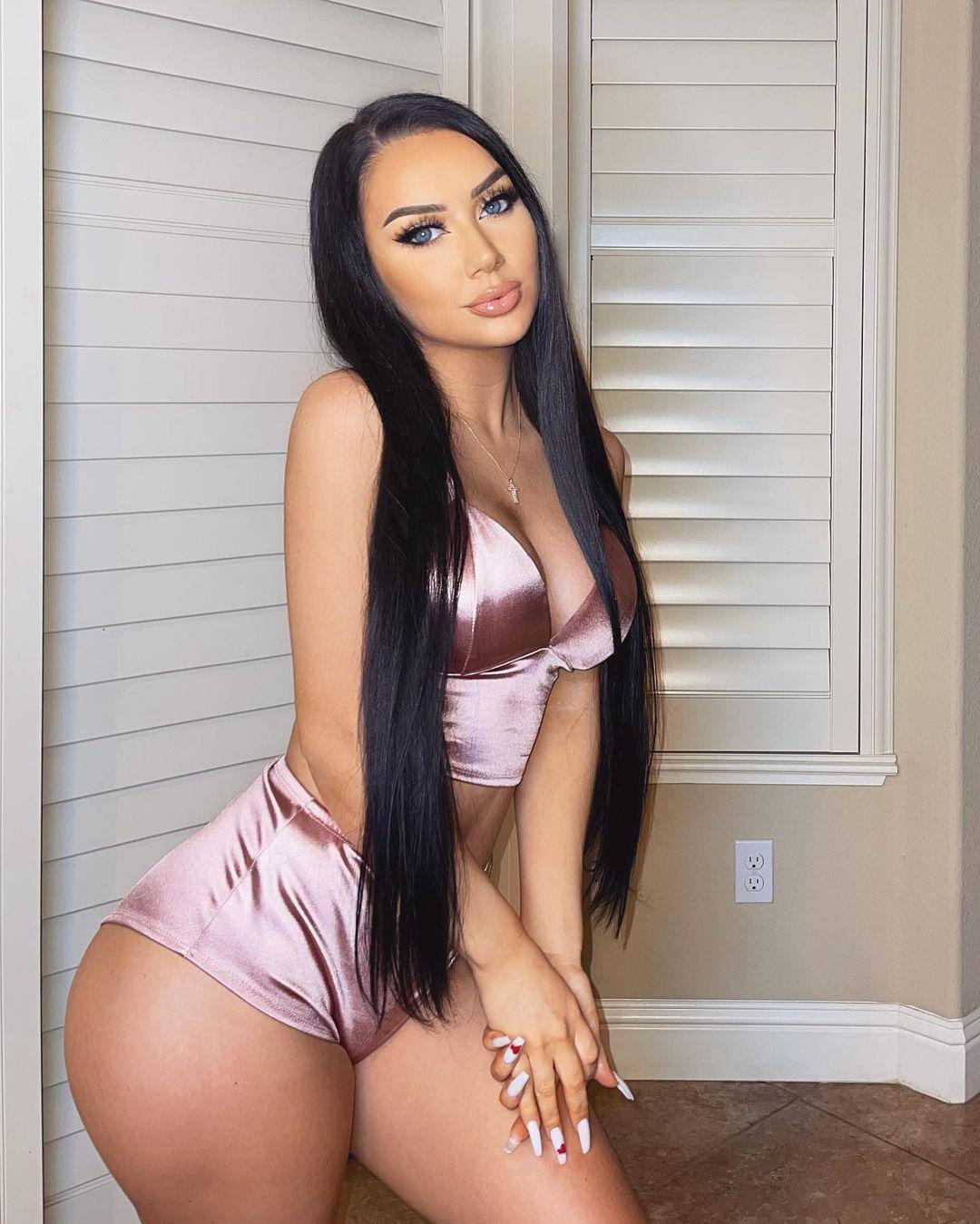 new insta post | Scrolller