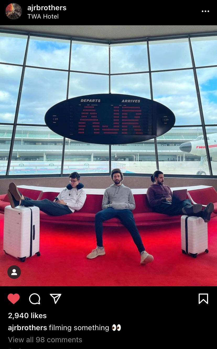 New music video!! Maybe 3 o’clock things | Scrolller