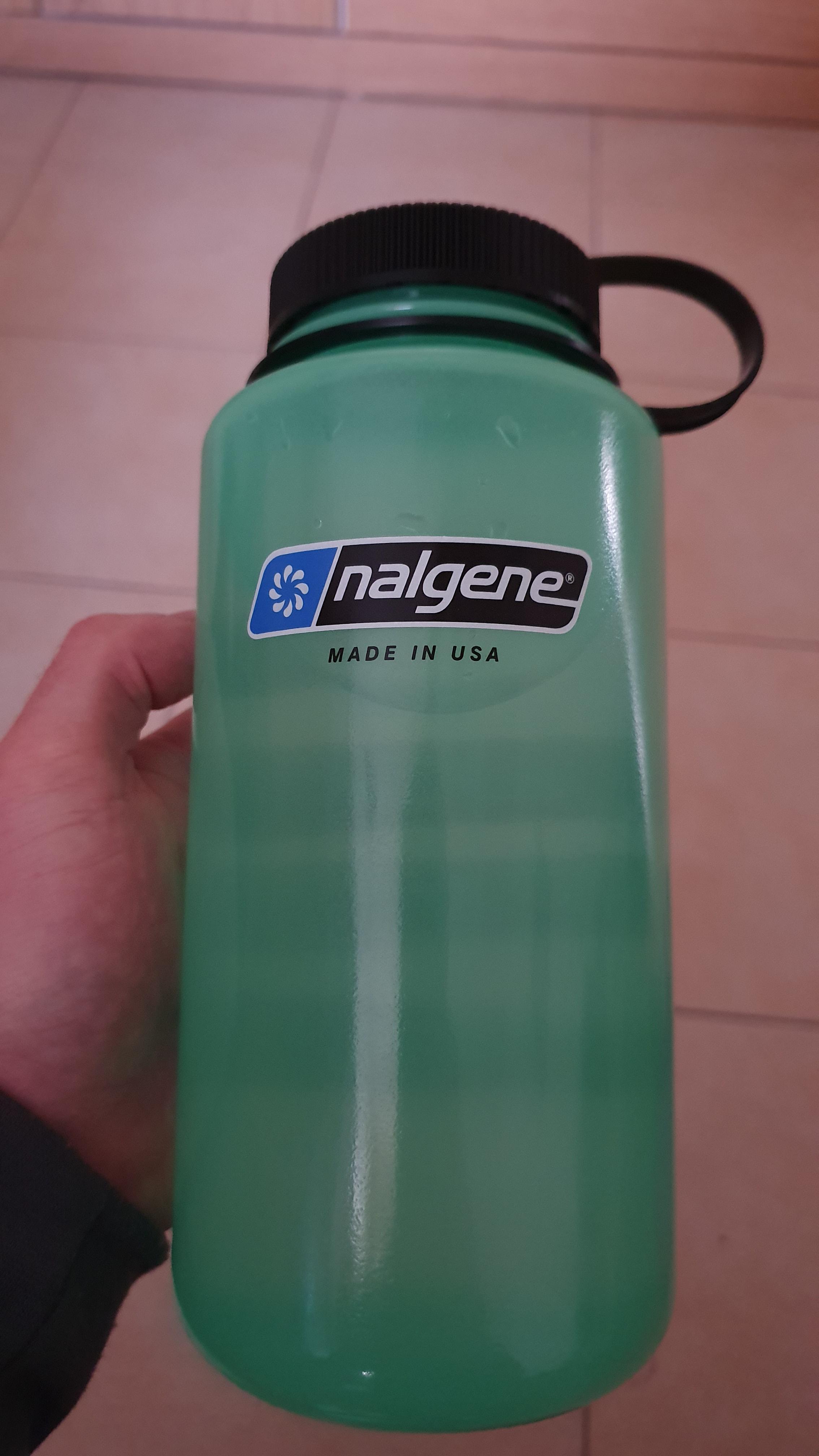New nalgene water bottle | Scrolller