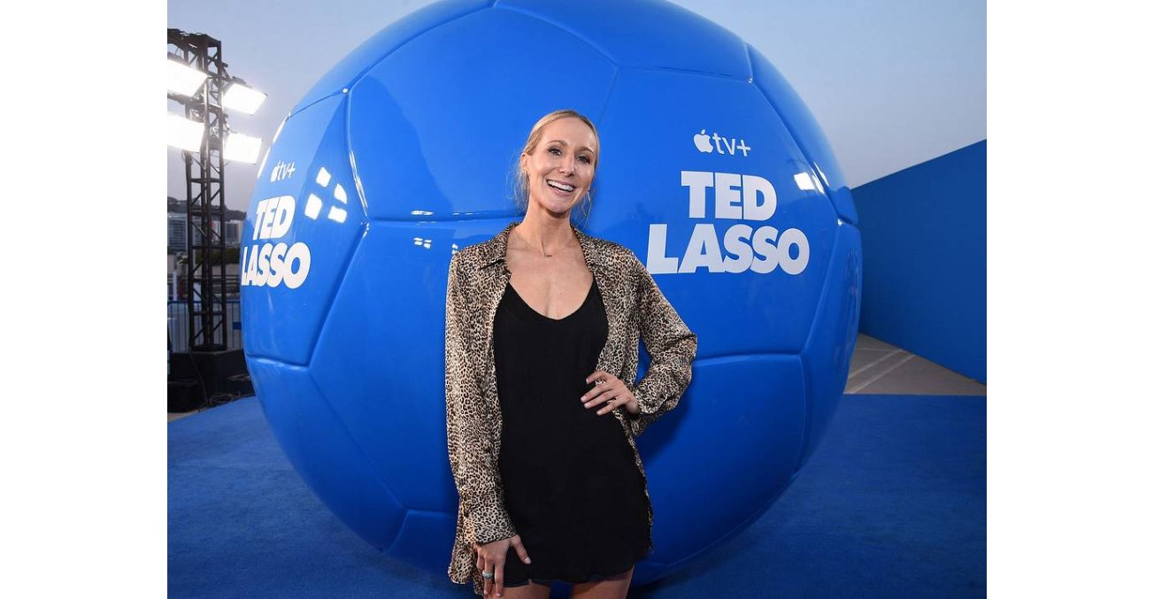 new pic from Ted Lasso party, Wonder if Nikki will Appear on Show?? | Scrolller