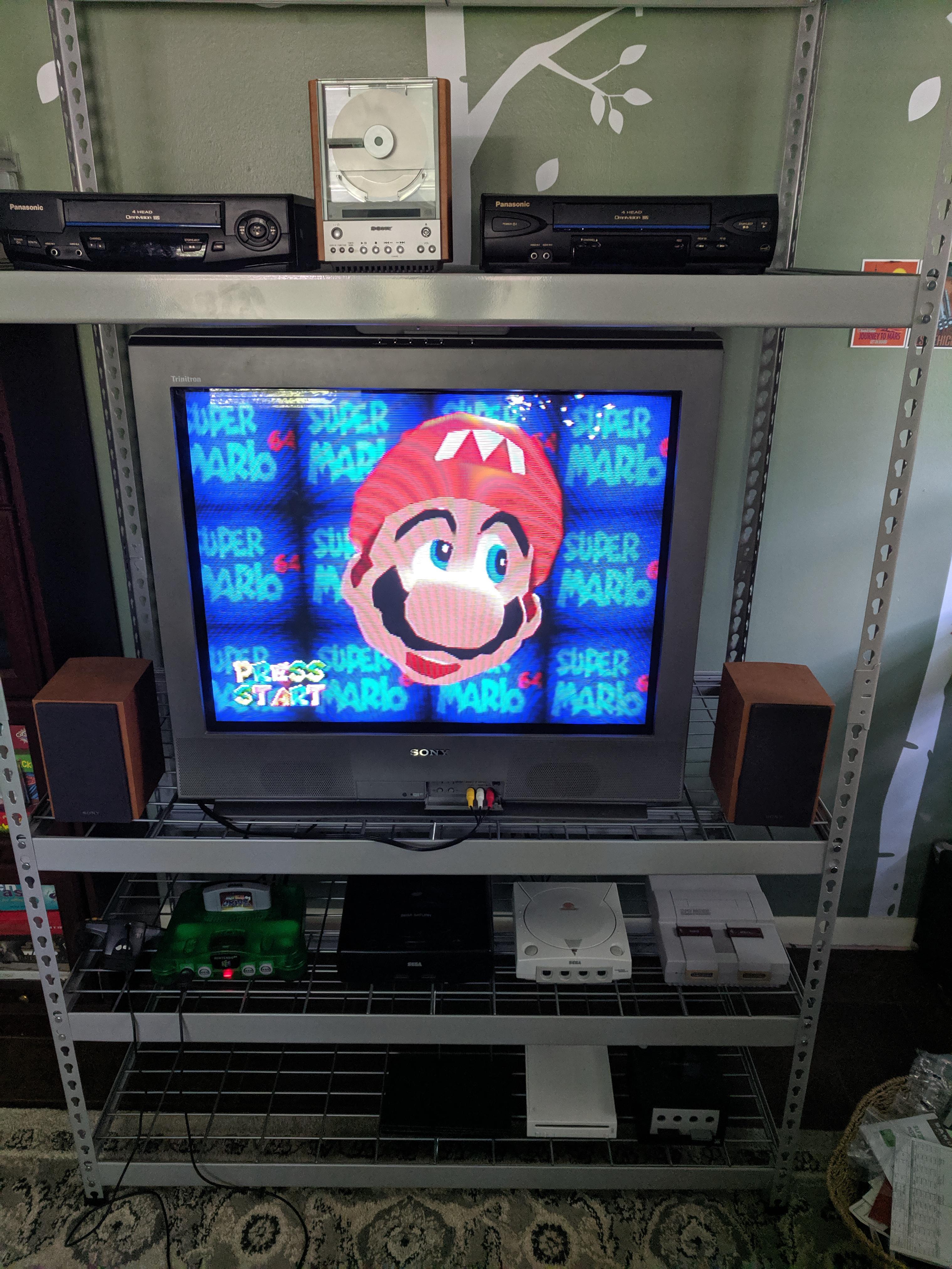 New Trinitron! New setup! | Scrolller