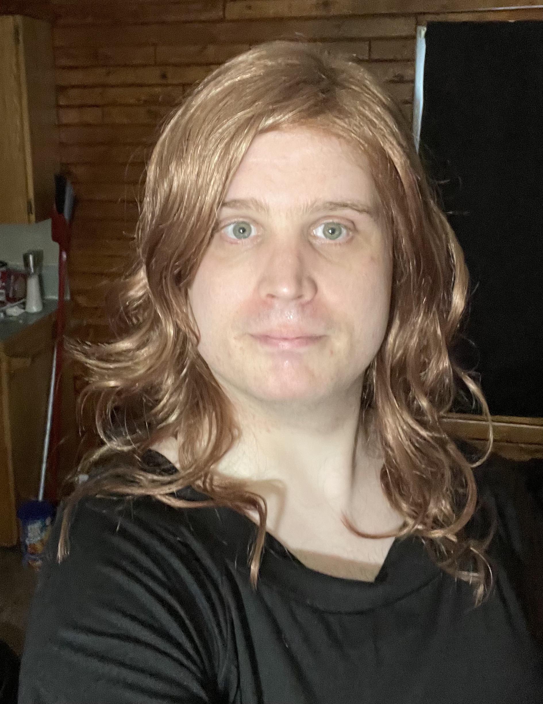 New wig. | Scrolller