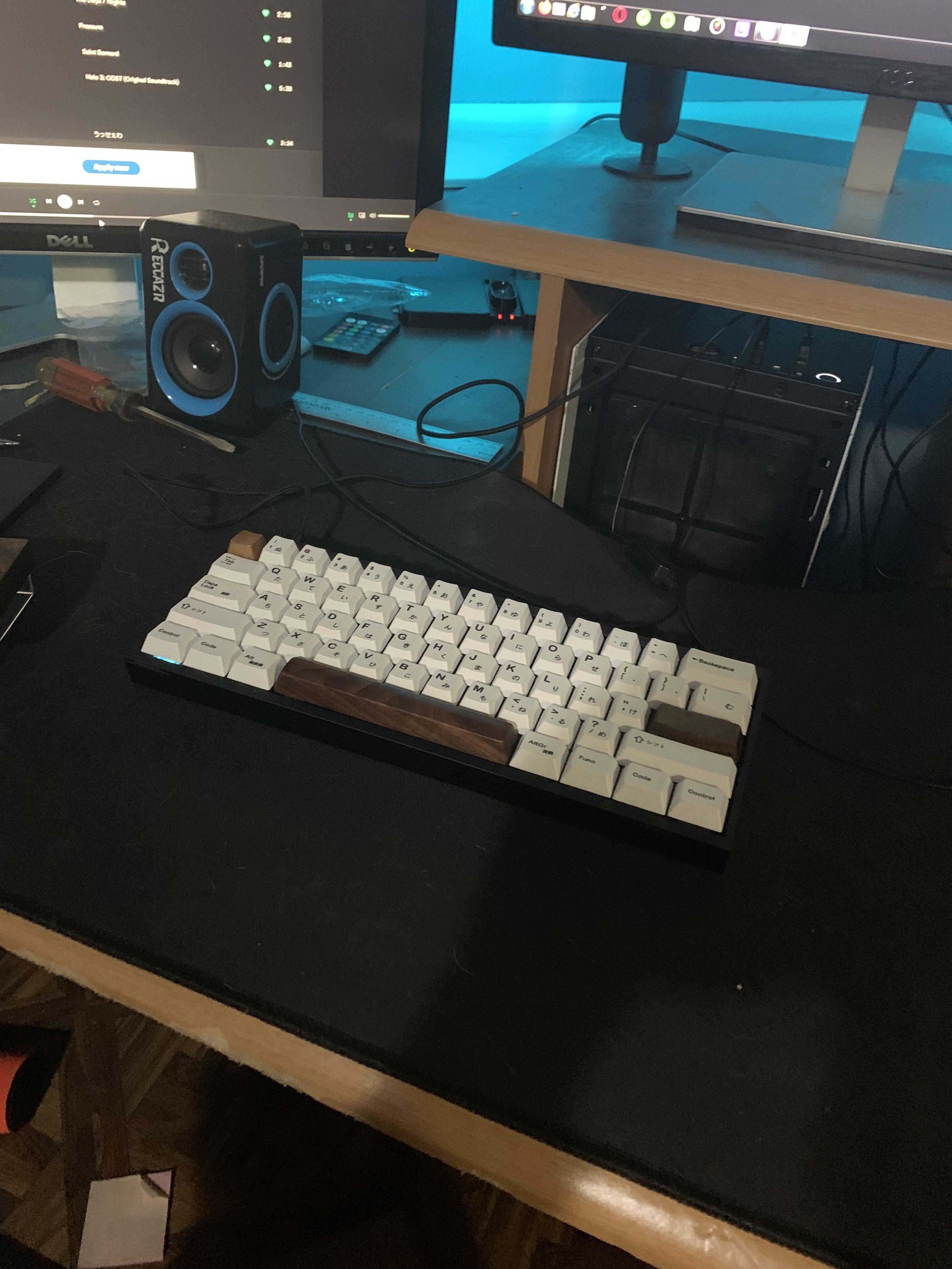 Newest build, parts are in the comments | Scrolller