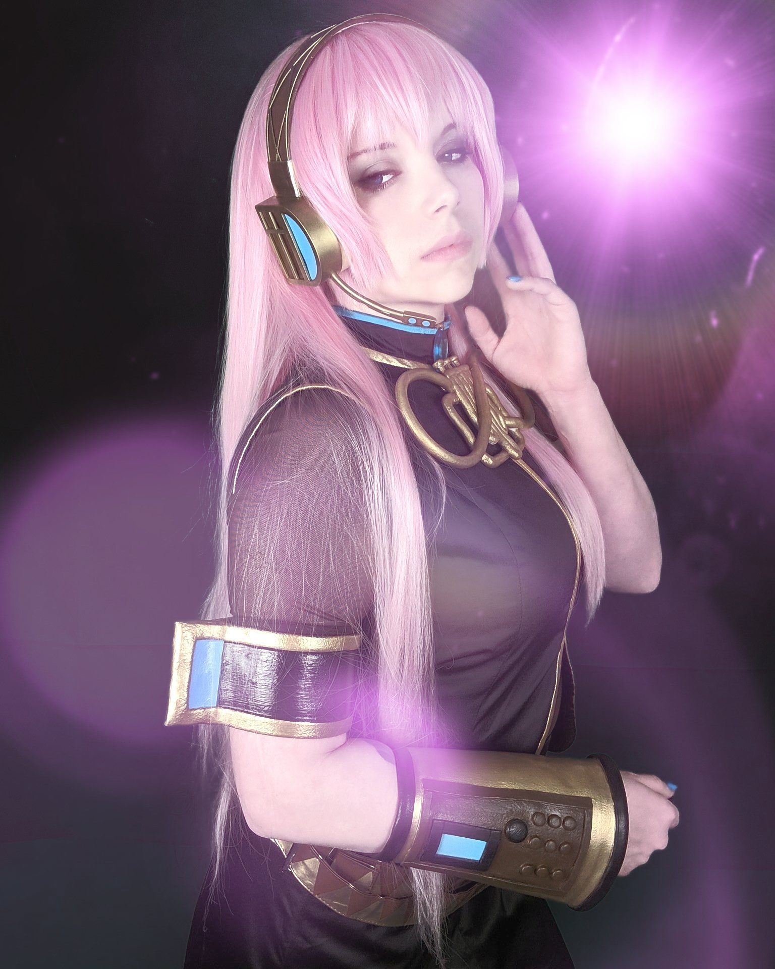 Newest photo of my Luka cosplay! | Scrolller