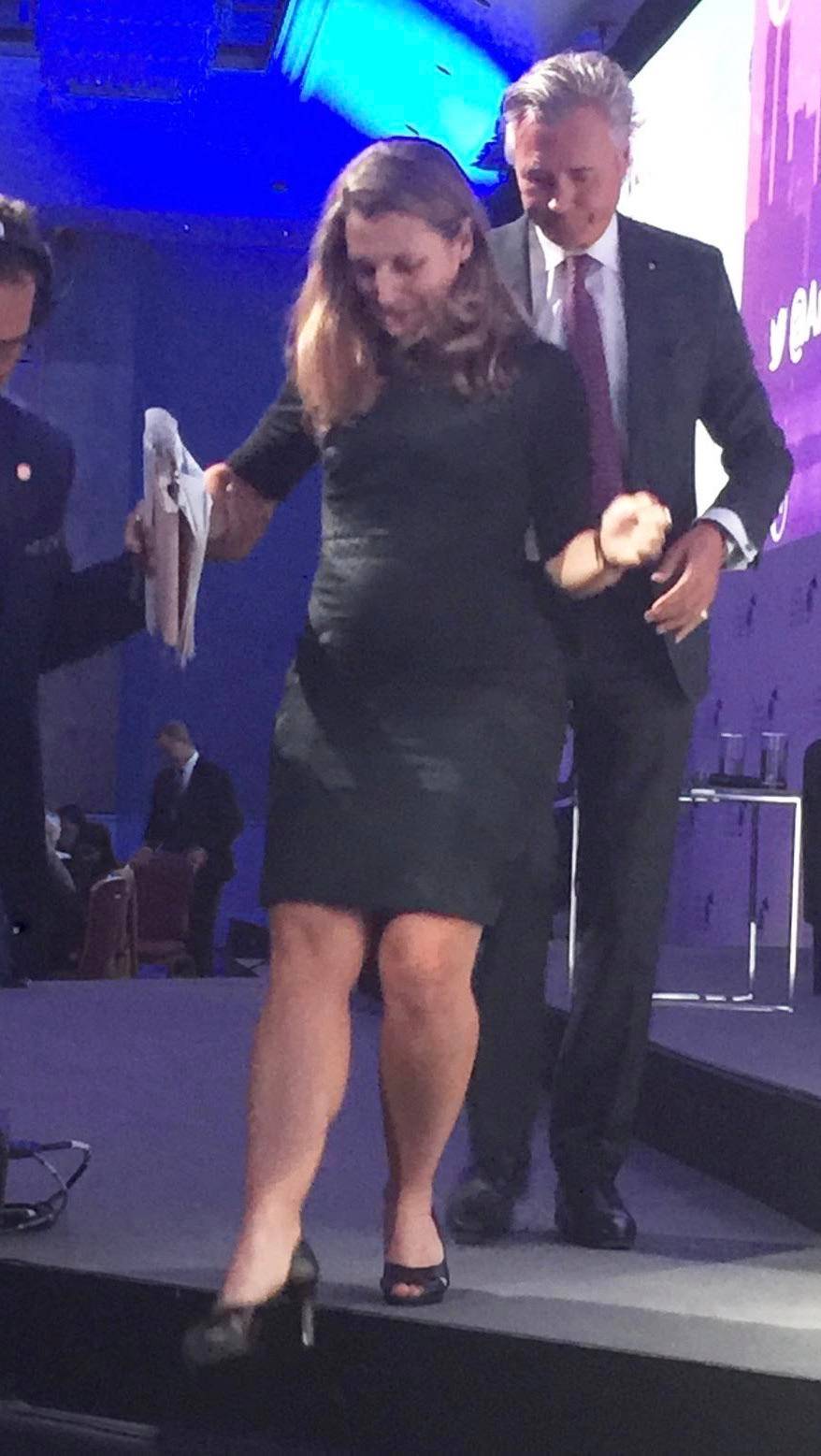 Nice calves | Scrolller