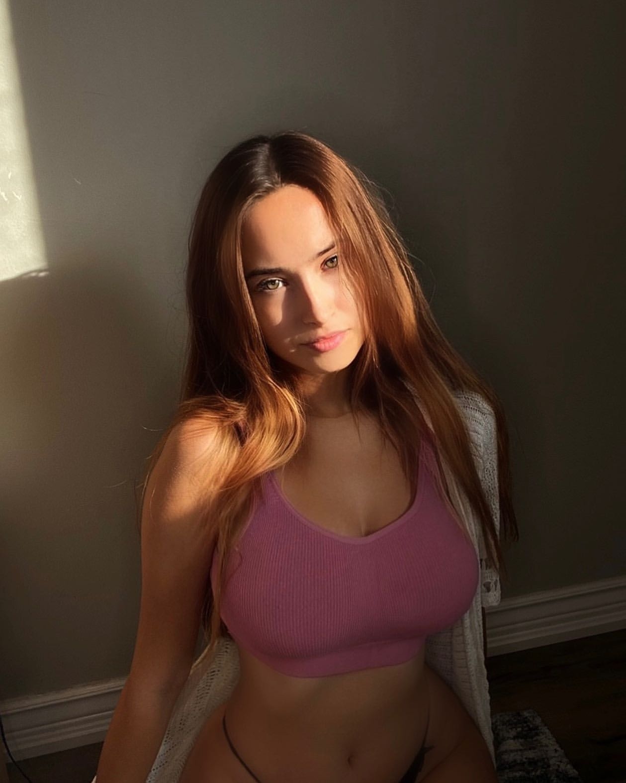 @cecilia___rose2 | Scrolller