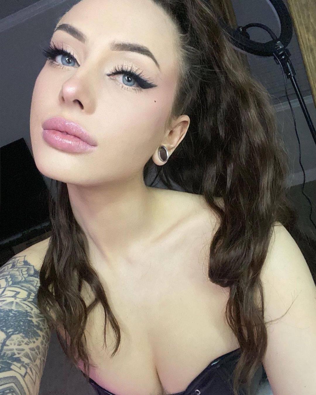 Nice lips | Scrolller