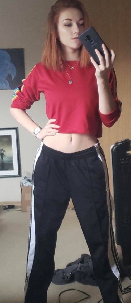 Nice midriff | Scrolller