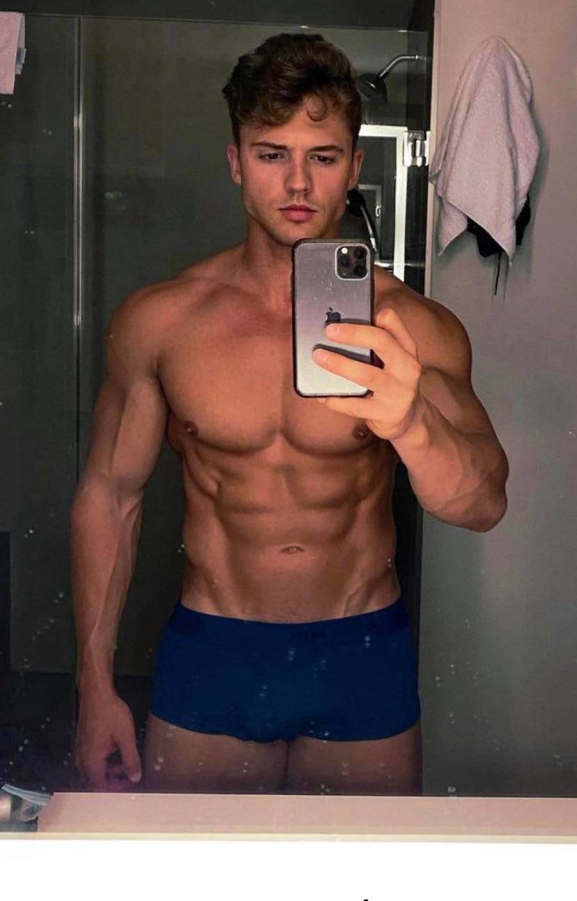 Nick Topel | Scrolller