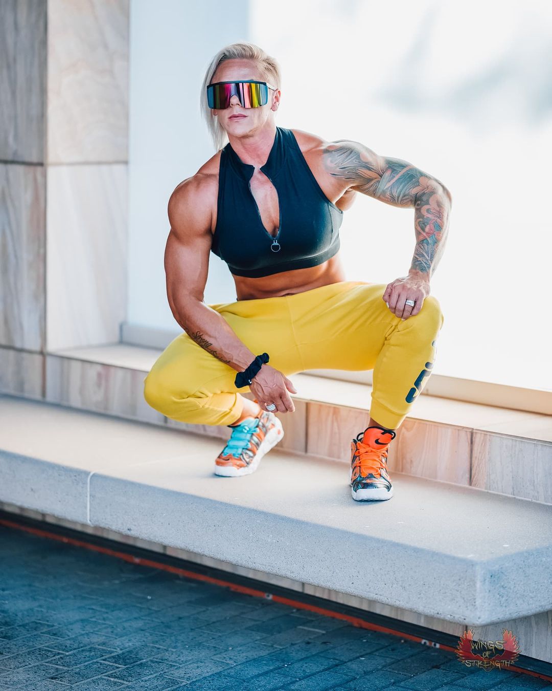 Nicki Chartrand Scrolller