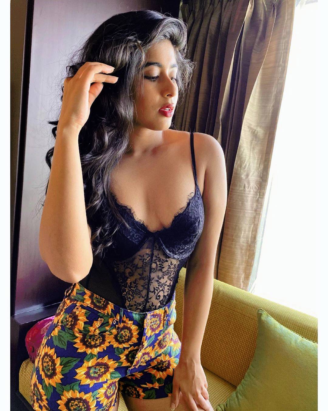 Nikita Sharma | Scrolller