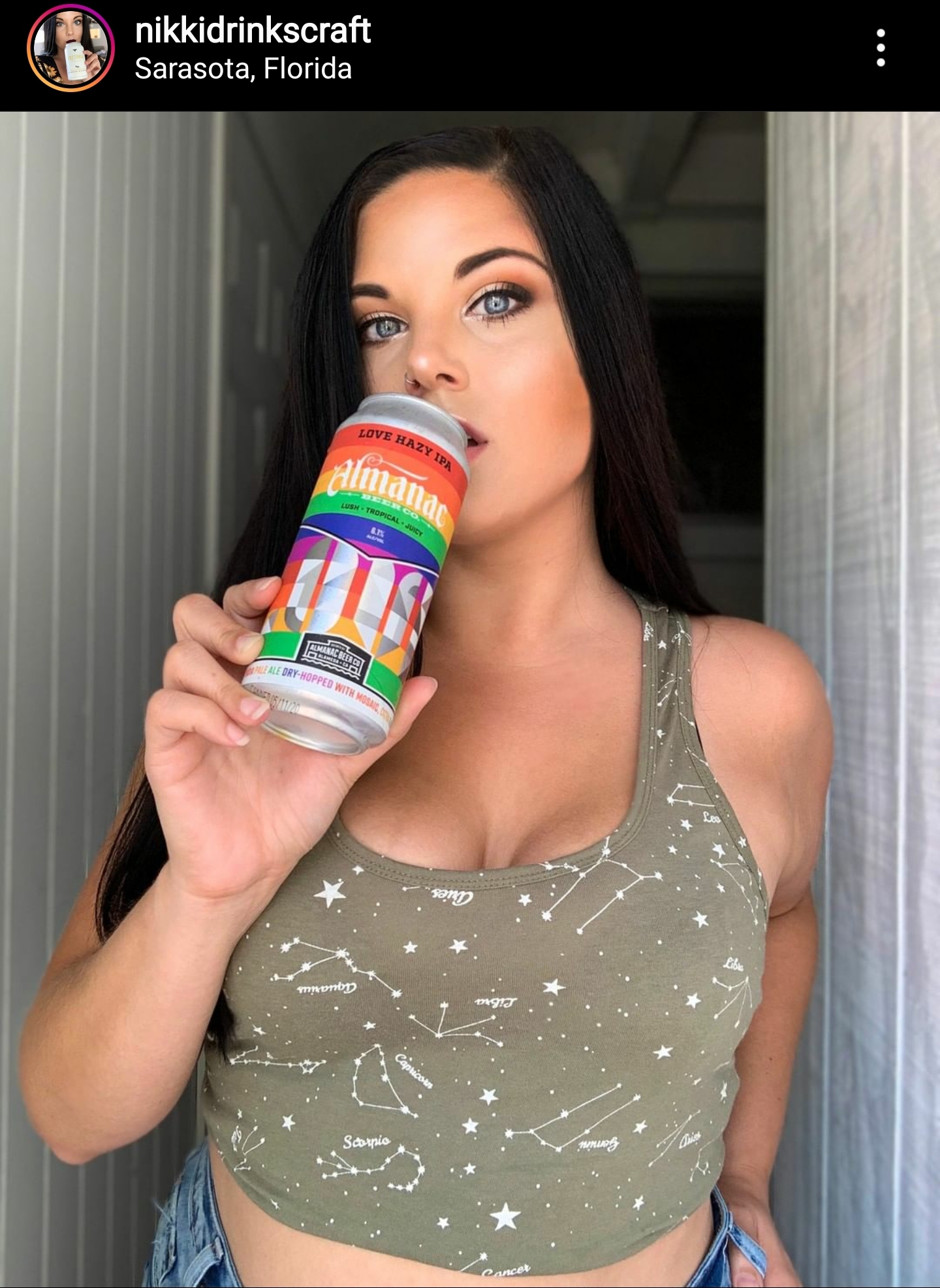 nikkidrinkscraft | Scrolller