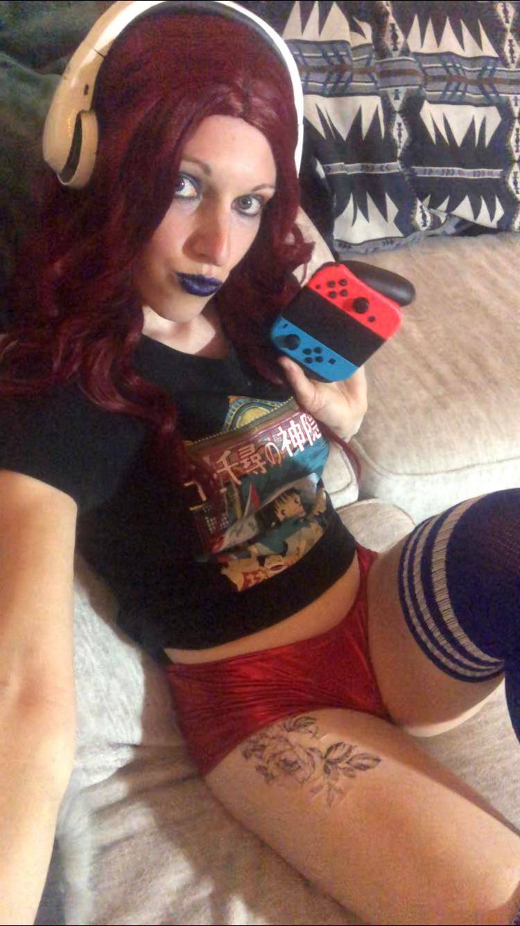 Chill and Nintendo switch~ | Scrolller