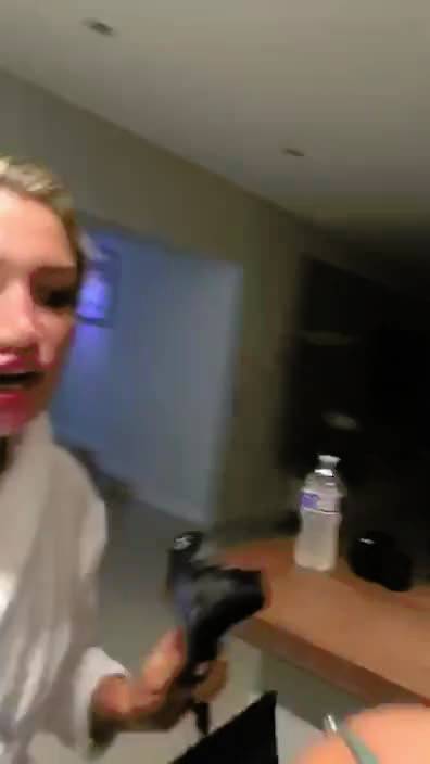 Nip slip? | Scrolller