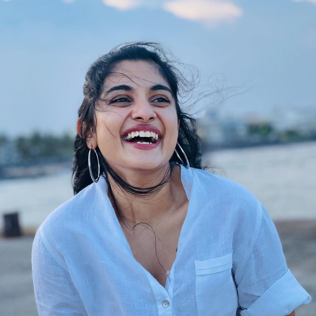 Nivetha Thomas | Scrolller
