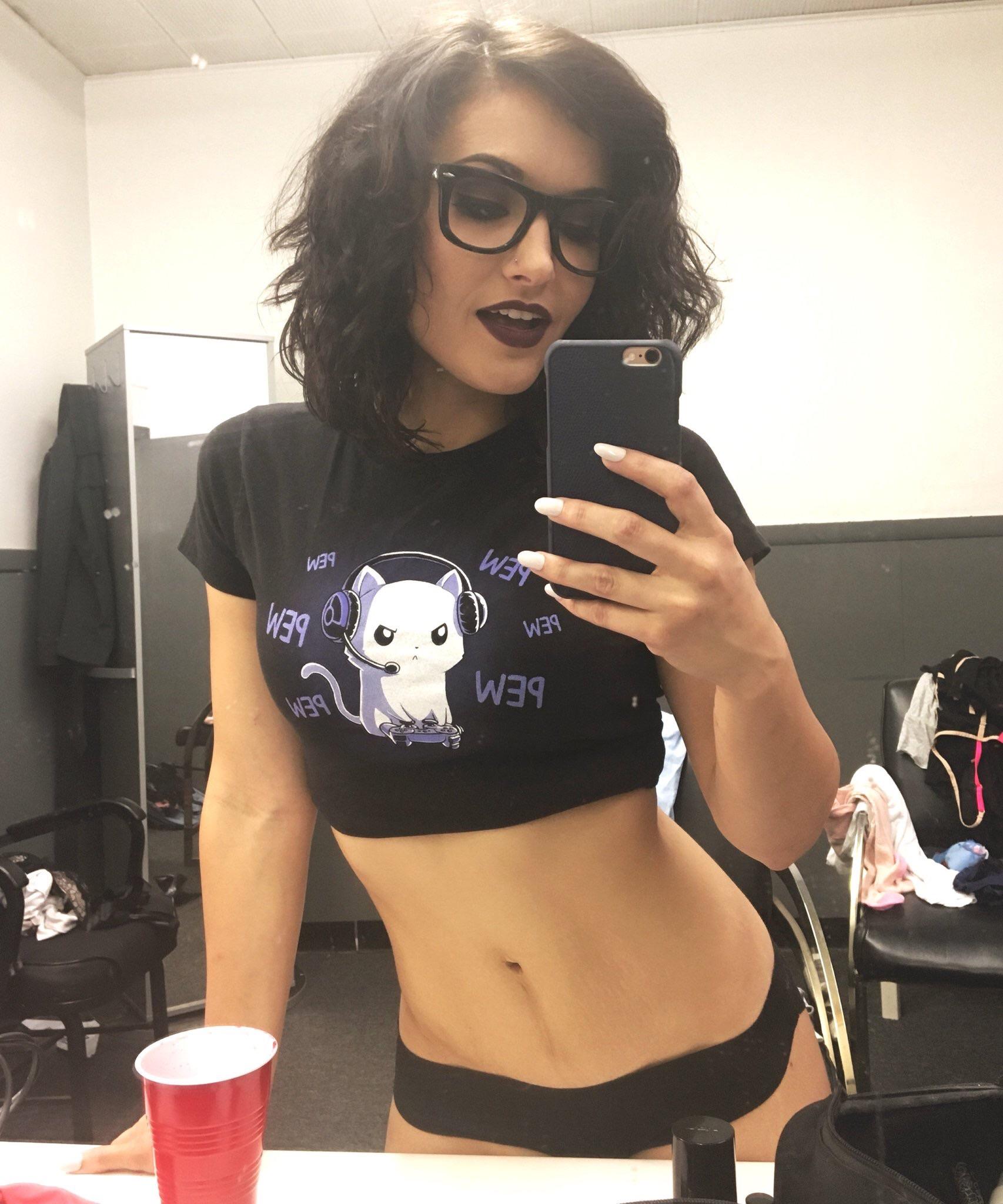 No caption needed | Scrolller