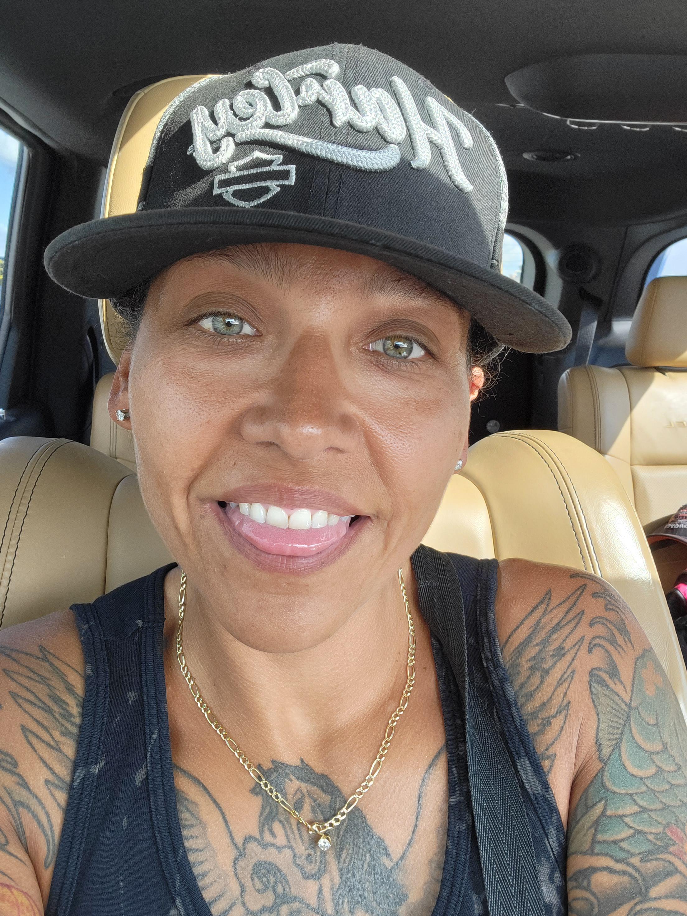 No make up - no filter! | Scrolller