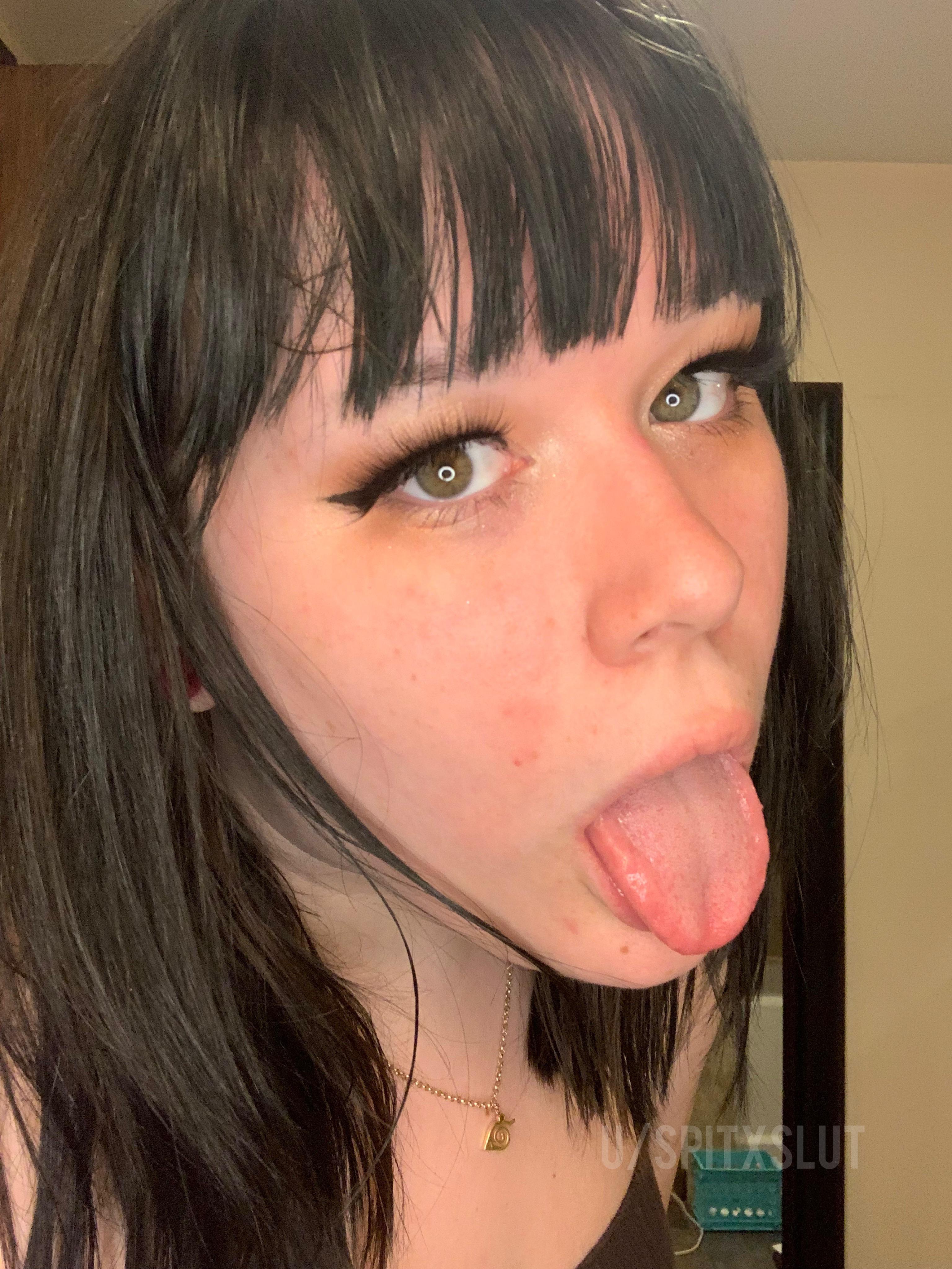 No makeup besides my eyelashes 🥺💕 | Scrolller