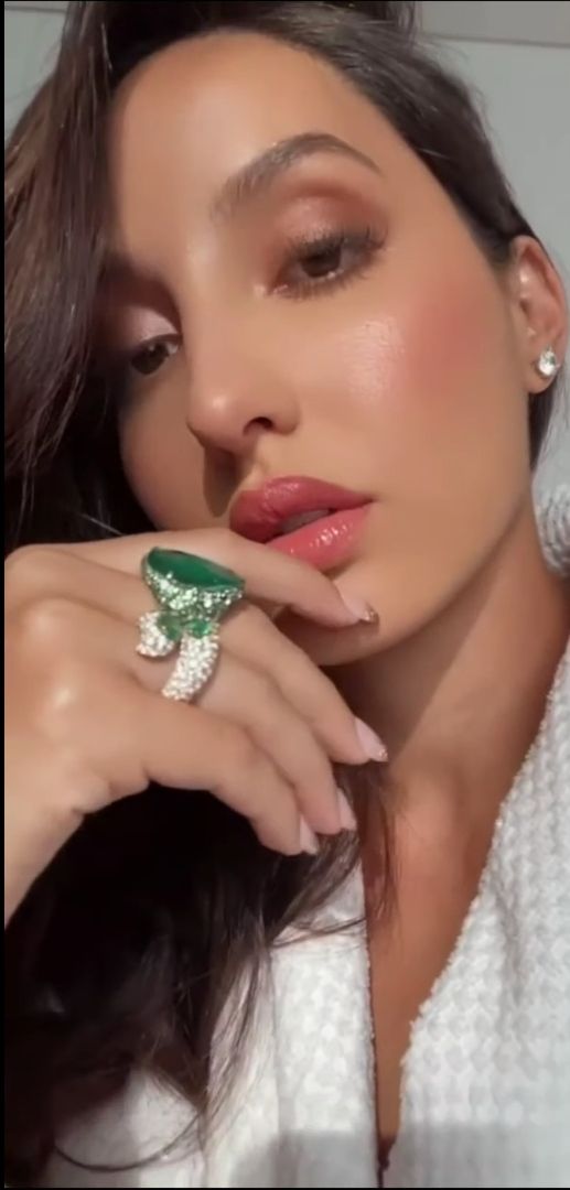 Nora Fatehi | Scrolller