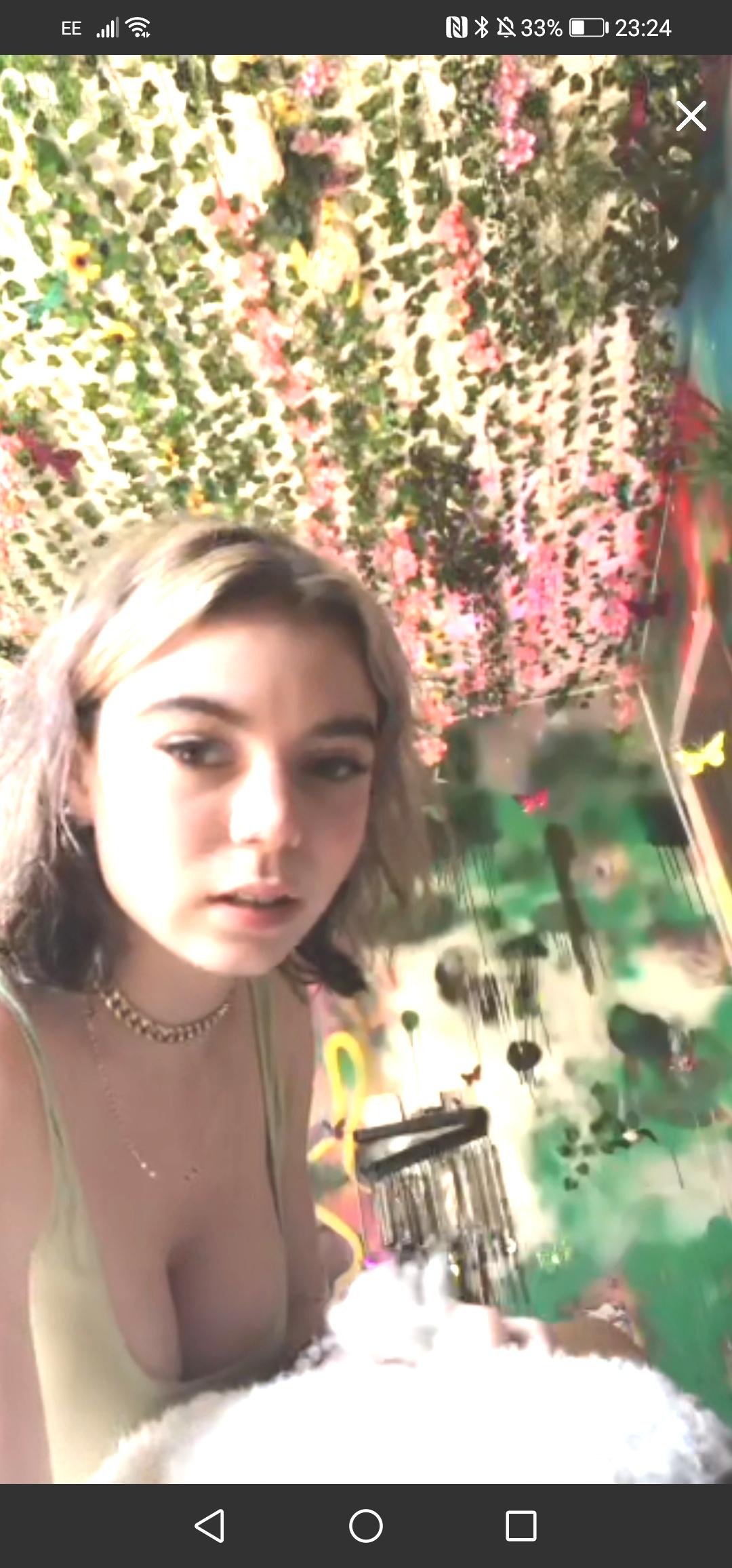 Not sure but brightened up the screen she's hot though | Scrolller