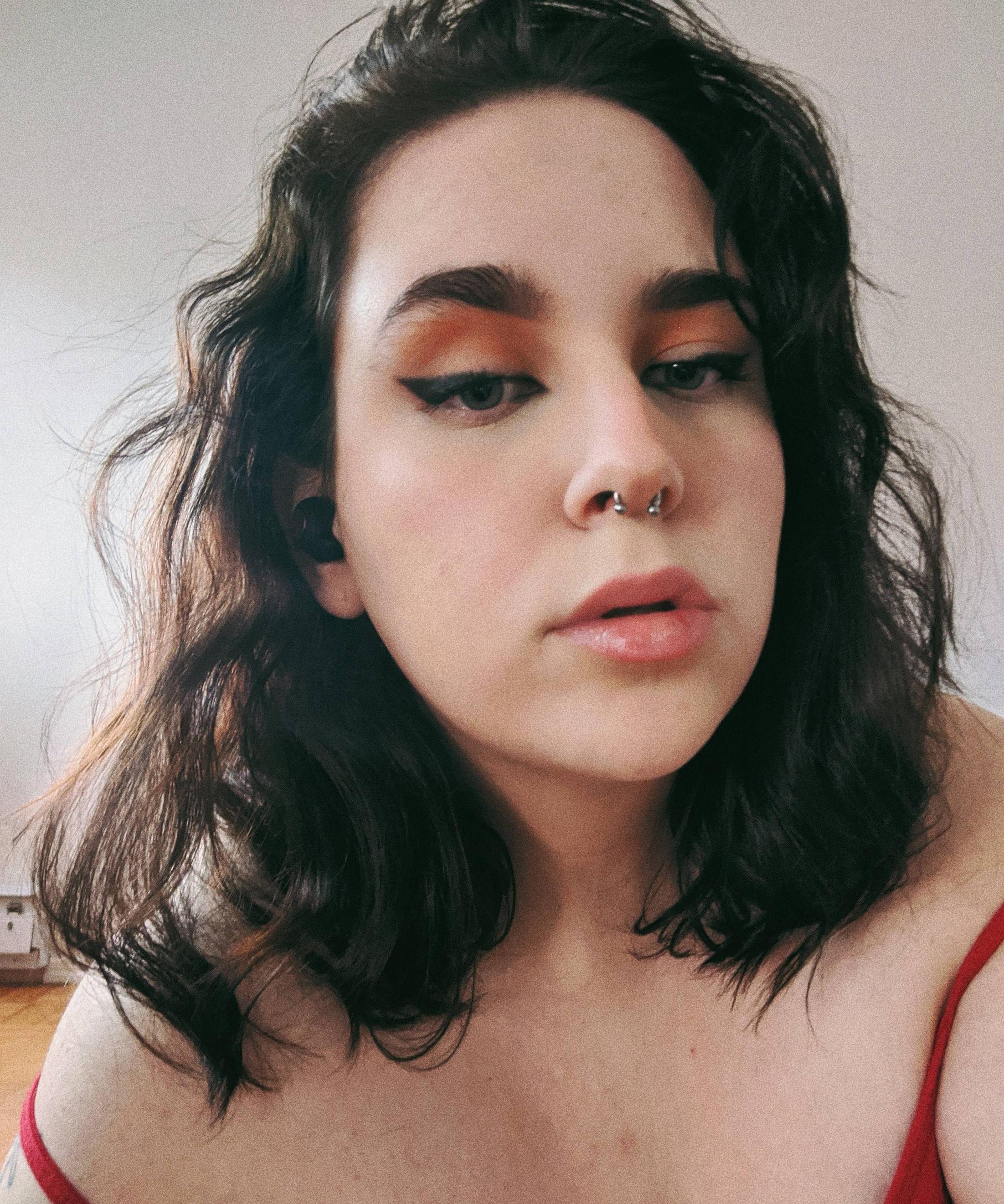 now accepting pervy dm's | Scrolller