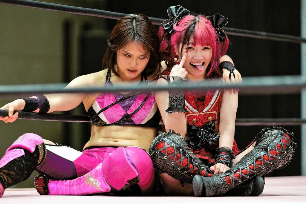 Maki with Miyu Yamashita | Scrolller