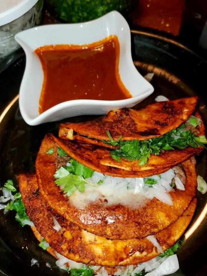 [OC] I made some Instant Pot Birria Tacos for dinner. | Scrolller