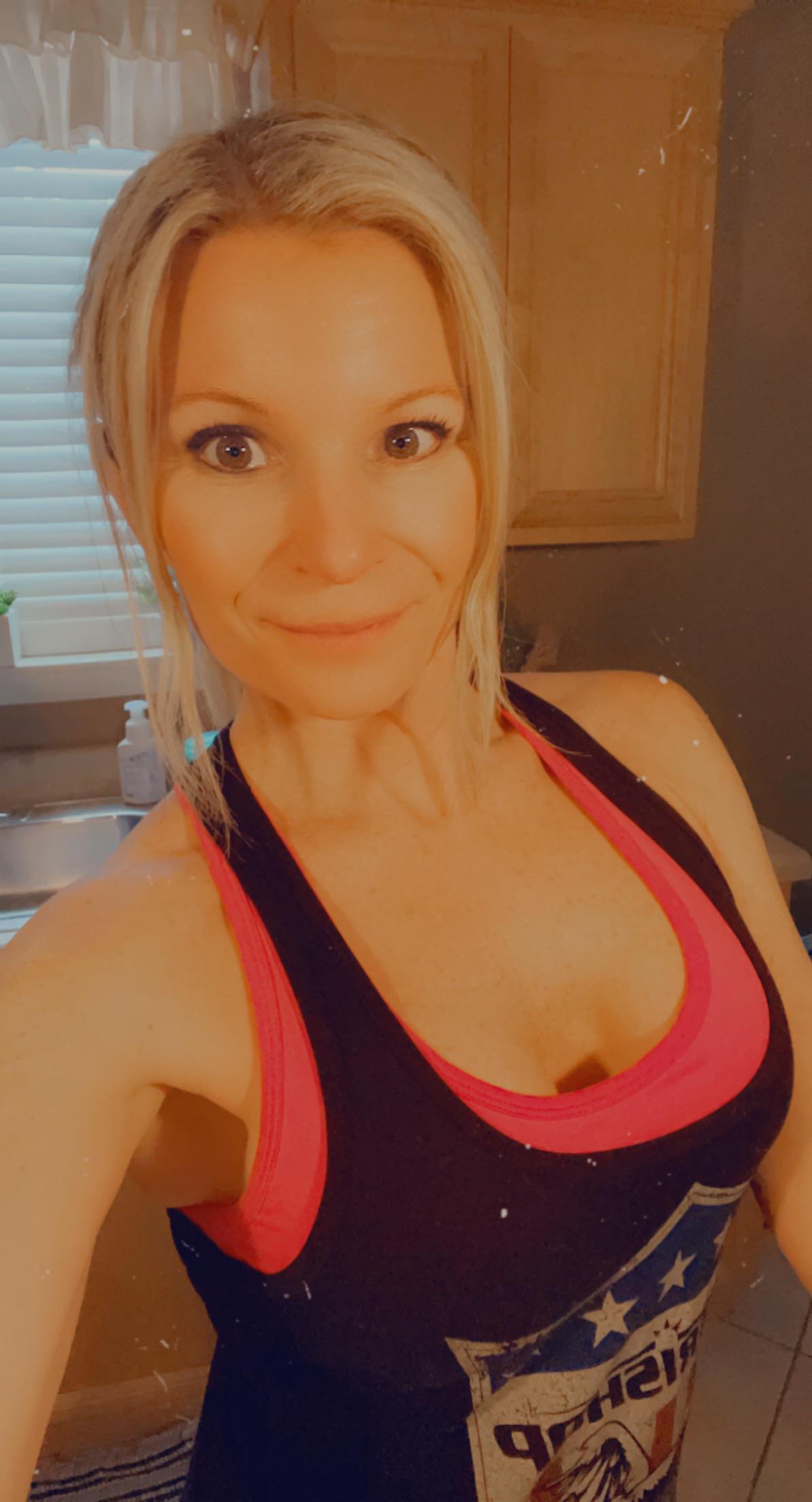 Off of work and about to landscape and I hate this chore! Hope you have a great day! | Scrolller