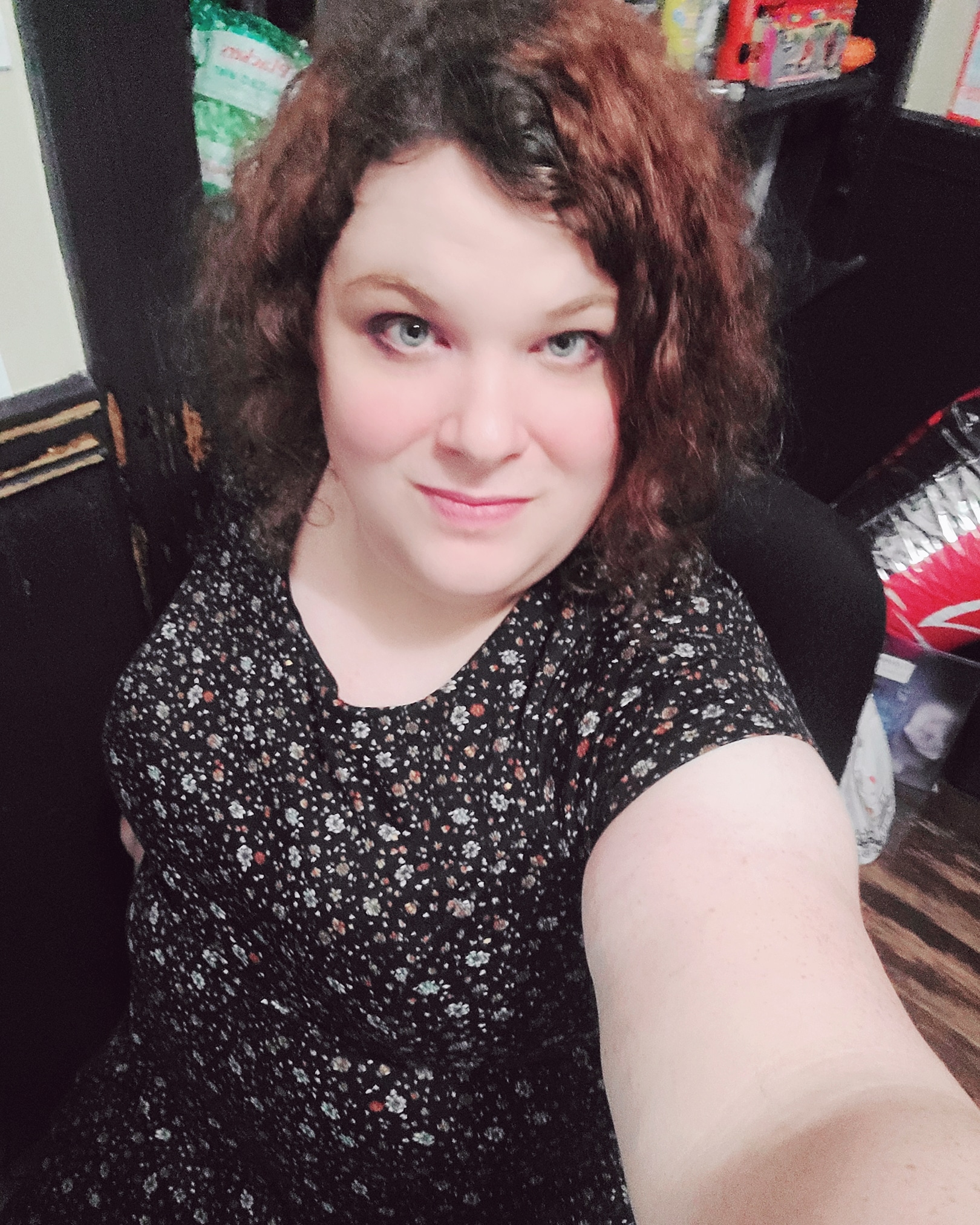 Office selfies are a ritual [32F] | Scrolller