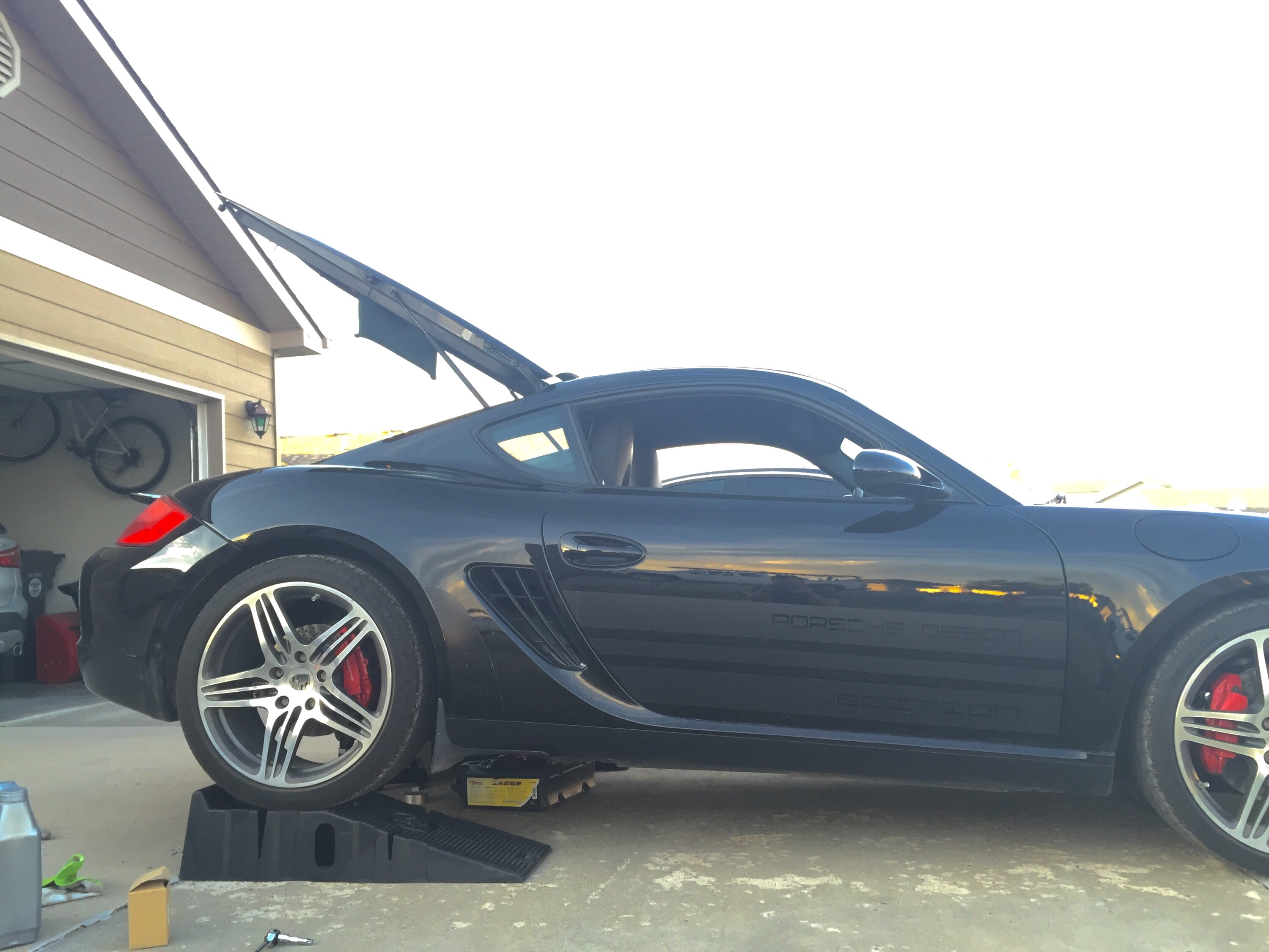 Oil change time. | Scrolller