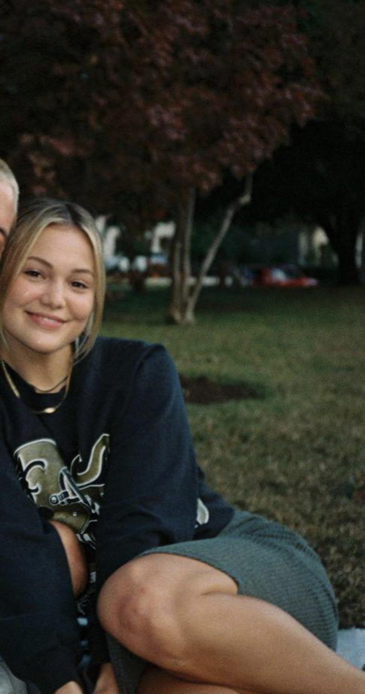 Olivia Holt | Scrolller