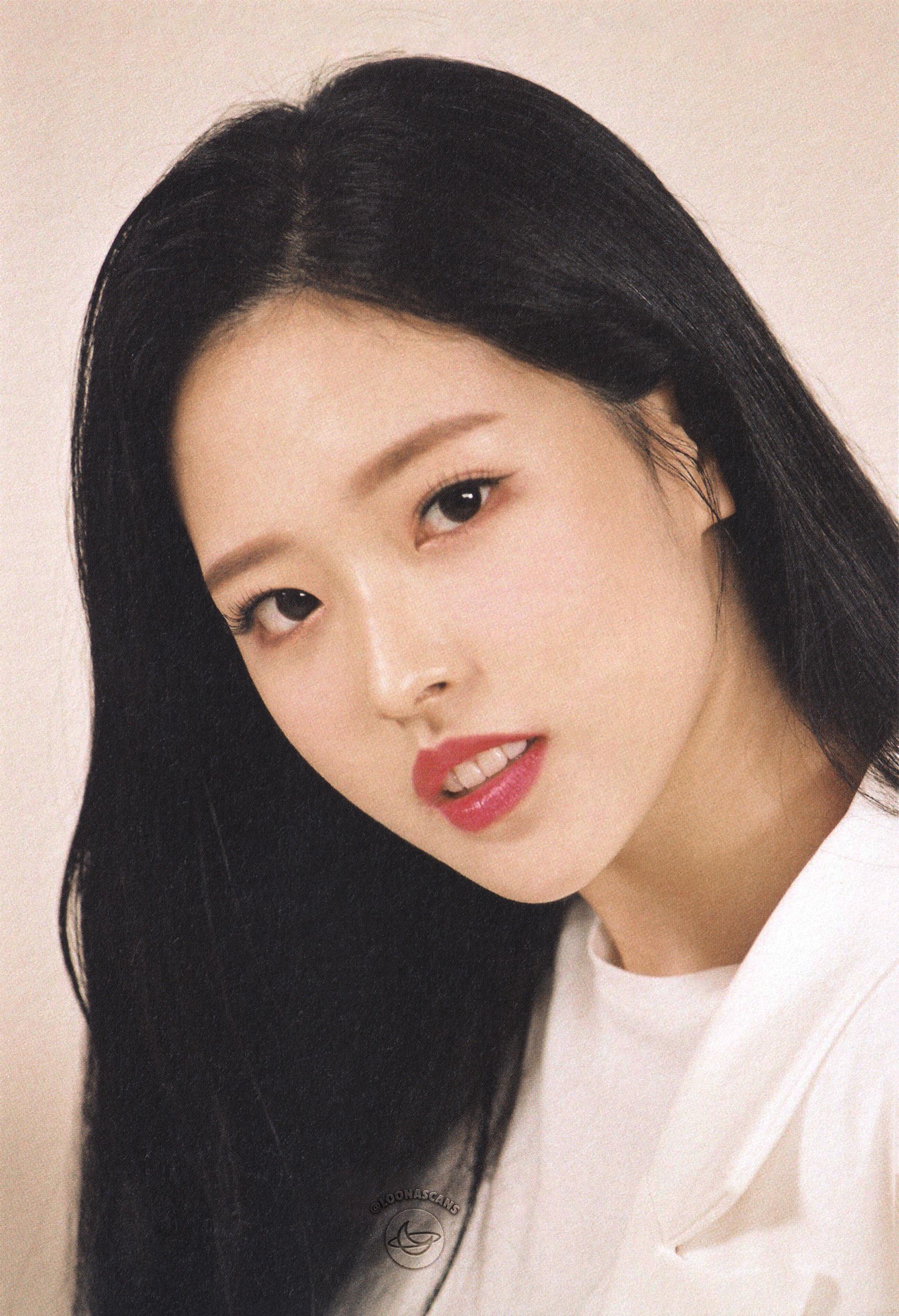 Olivia Hye | Scrolller