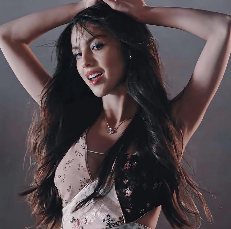 Olivia Rodrigo is a goddess who needs to be worshipped | Scrolller