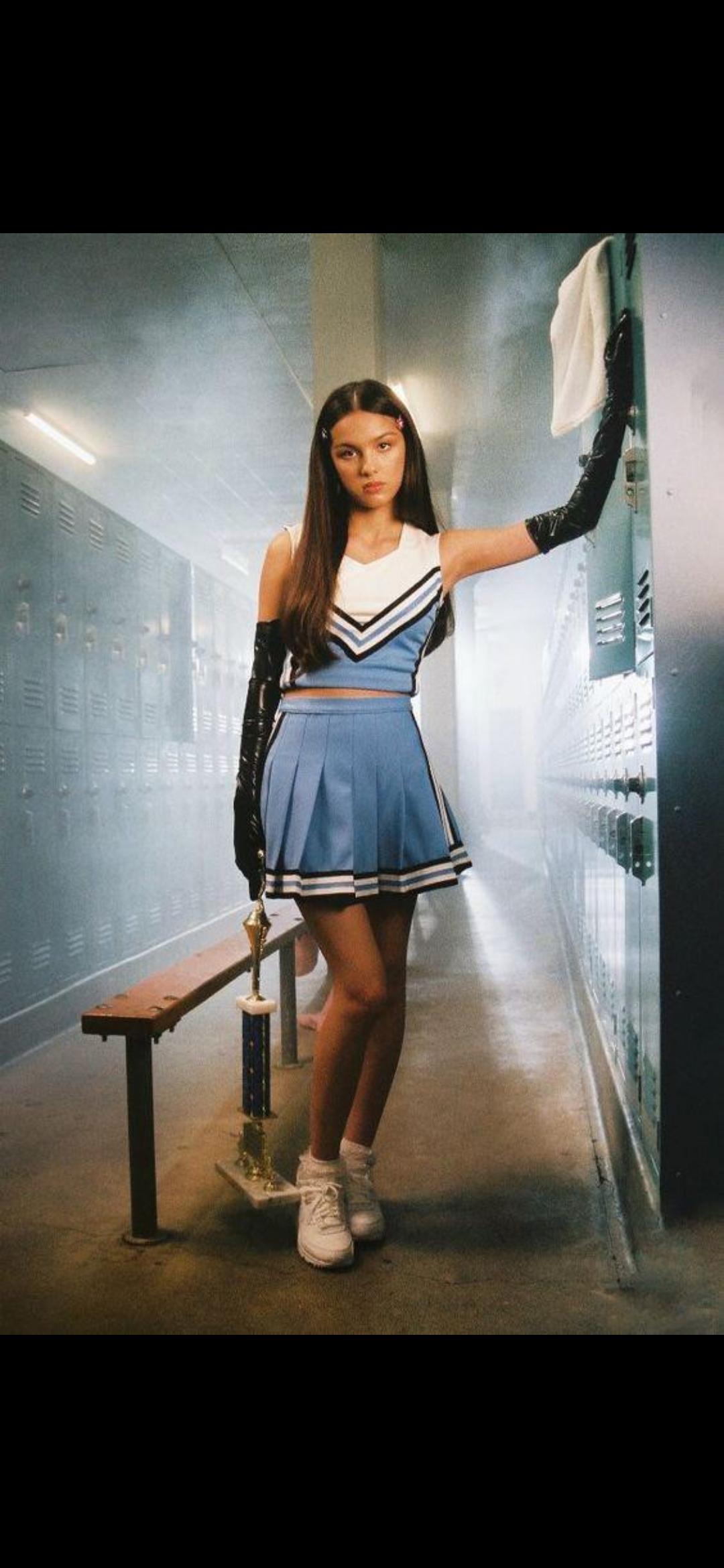 Olivia rodrigo is so hot | Scrolller