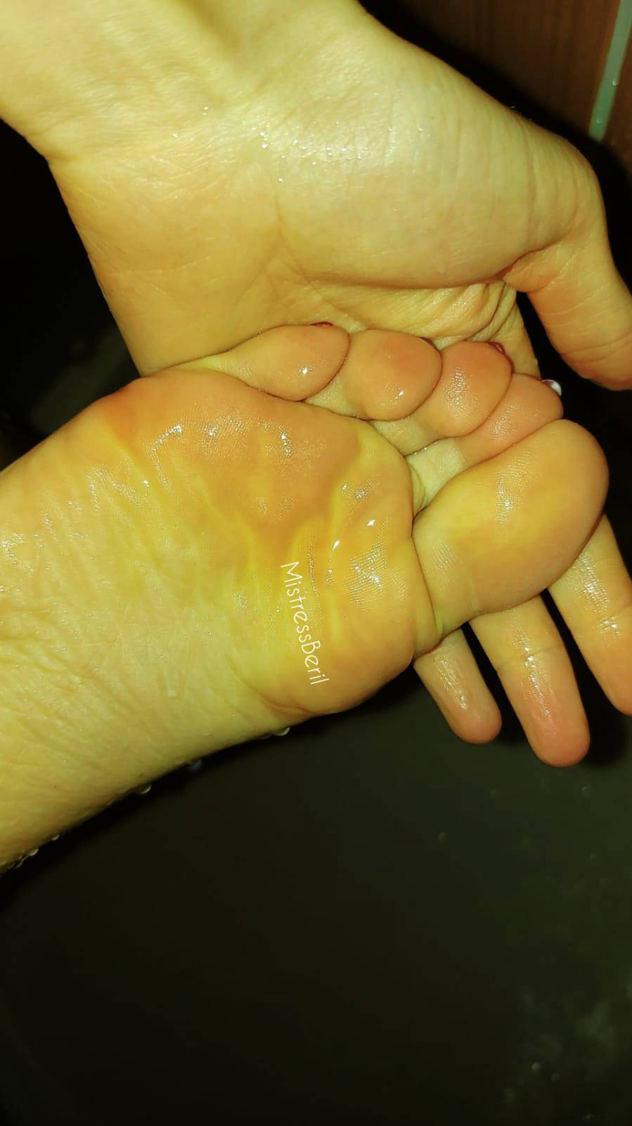 Soft and wet. Honest rate? | Scrolller