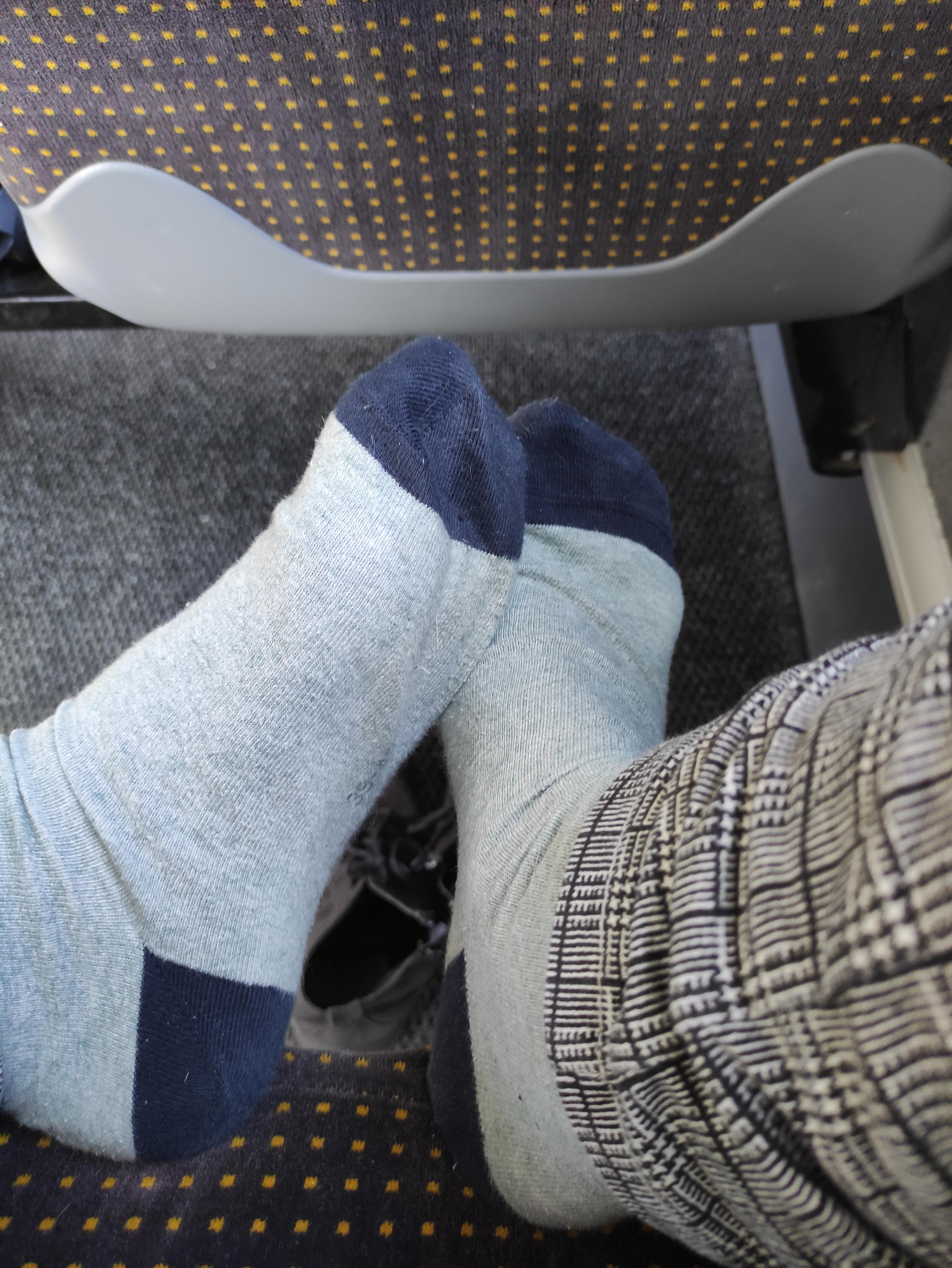 On the bus to smelly-socks-heaven | Scrolller