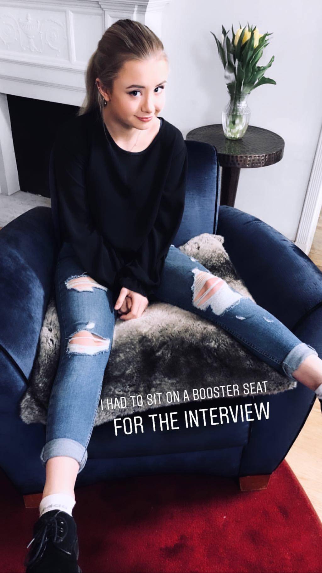 On the couch | Scrolller