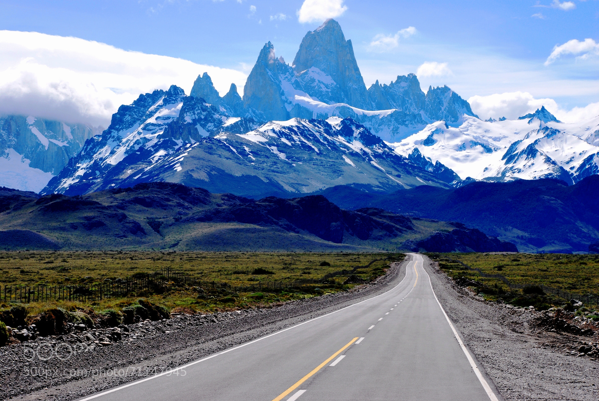 On the road to Fitz Roy | By Alessandro Pinto [2048x1371] | Scrolller