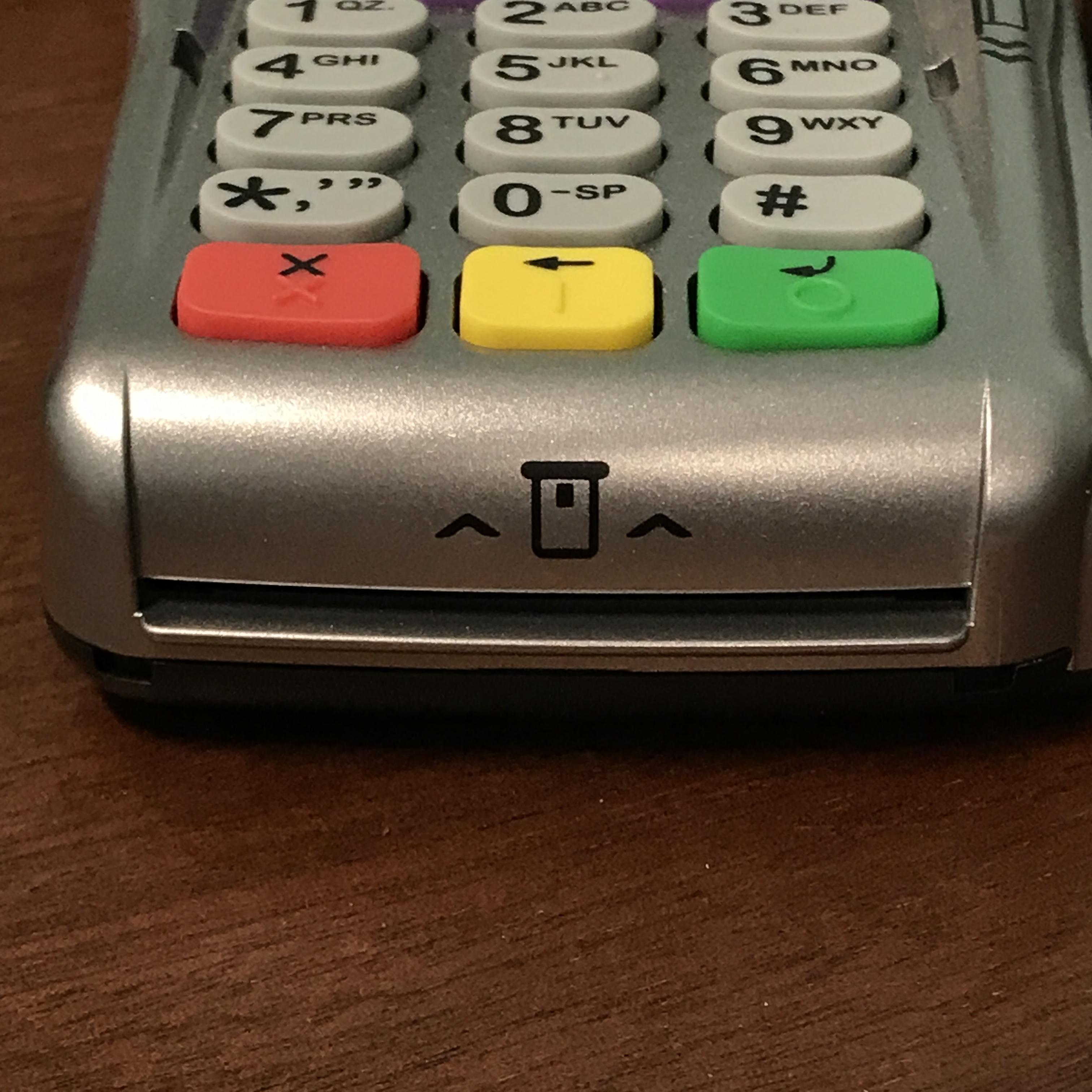 One happy card reader ;D | Scrolller