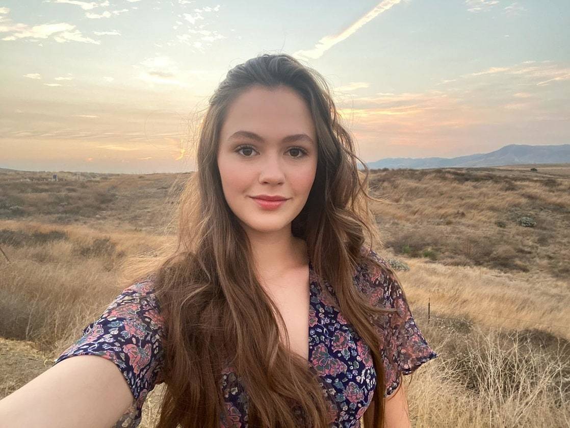 One of Olivia's recent photos... | Scrolller