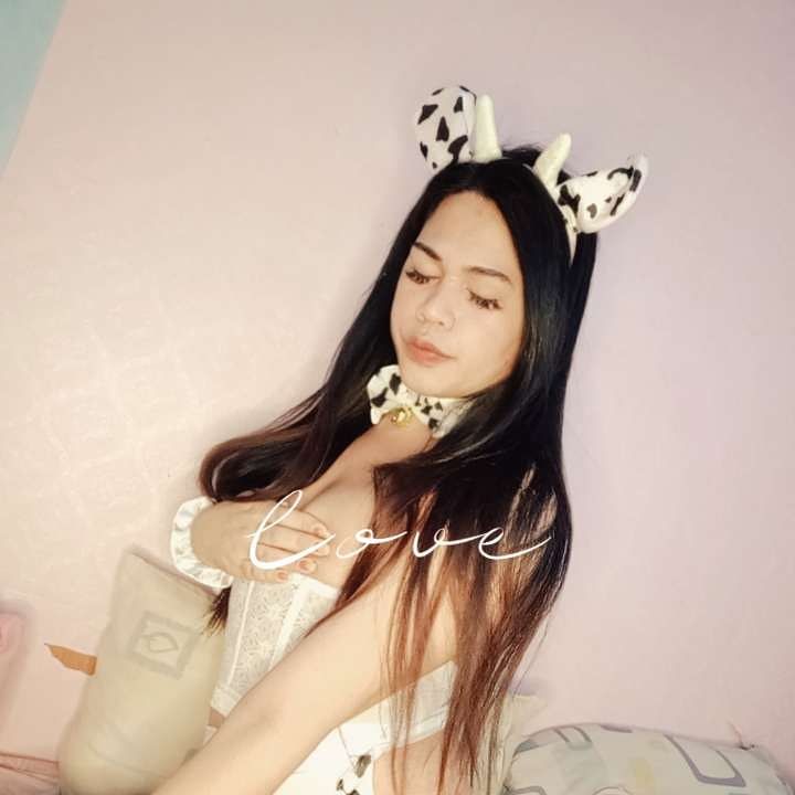 Ooppsss it's sexy breeding time 👠💋👄 🍑 | Scrolller